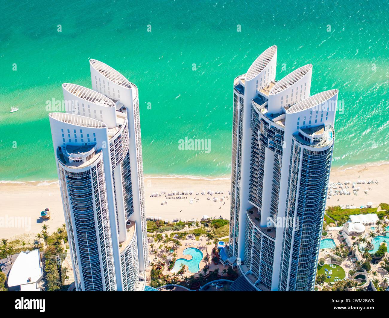 Trump towers sunny isles aerial hi-res stock photography and images - Alamy