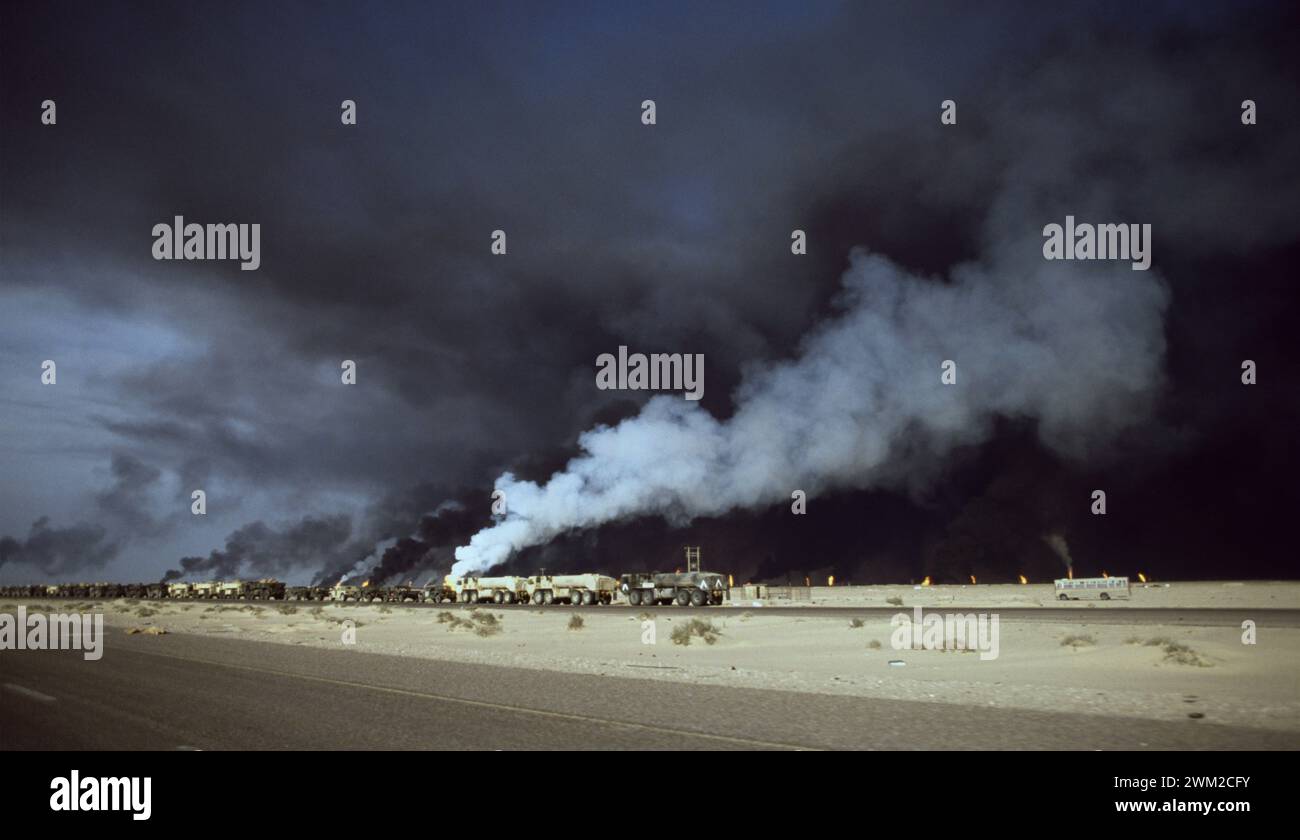 First Gulf War: 17th March 1991 Burning oil wells in the Rawdatayn ...