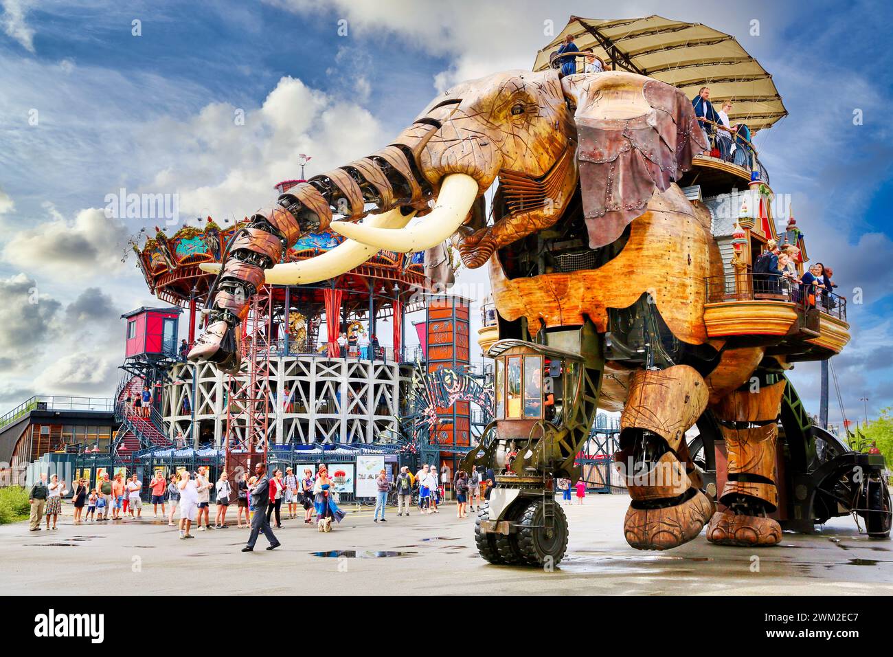 Grand Éléphant, Les Machines de L´Ile, Nantes, Pays de la Loire, France ...