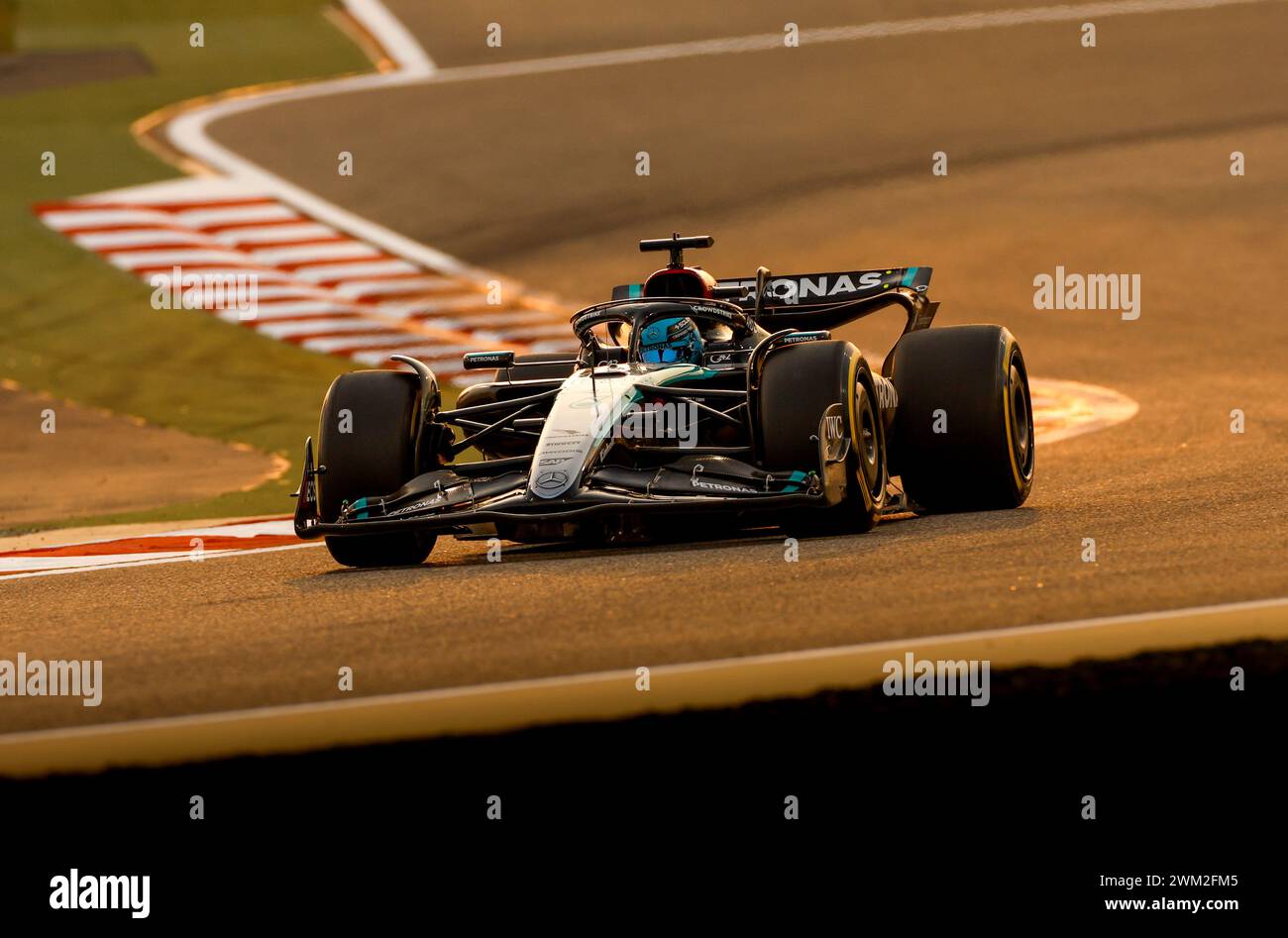 63 RUSSELL George (gbr), Mercedes AMG F1 Team W15, action during the ...
