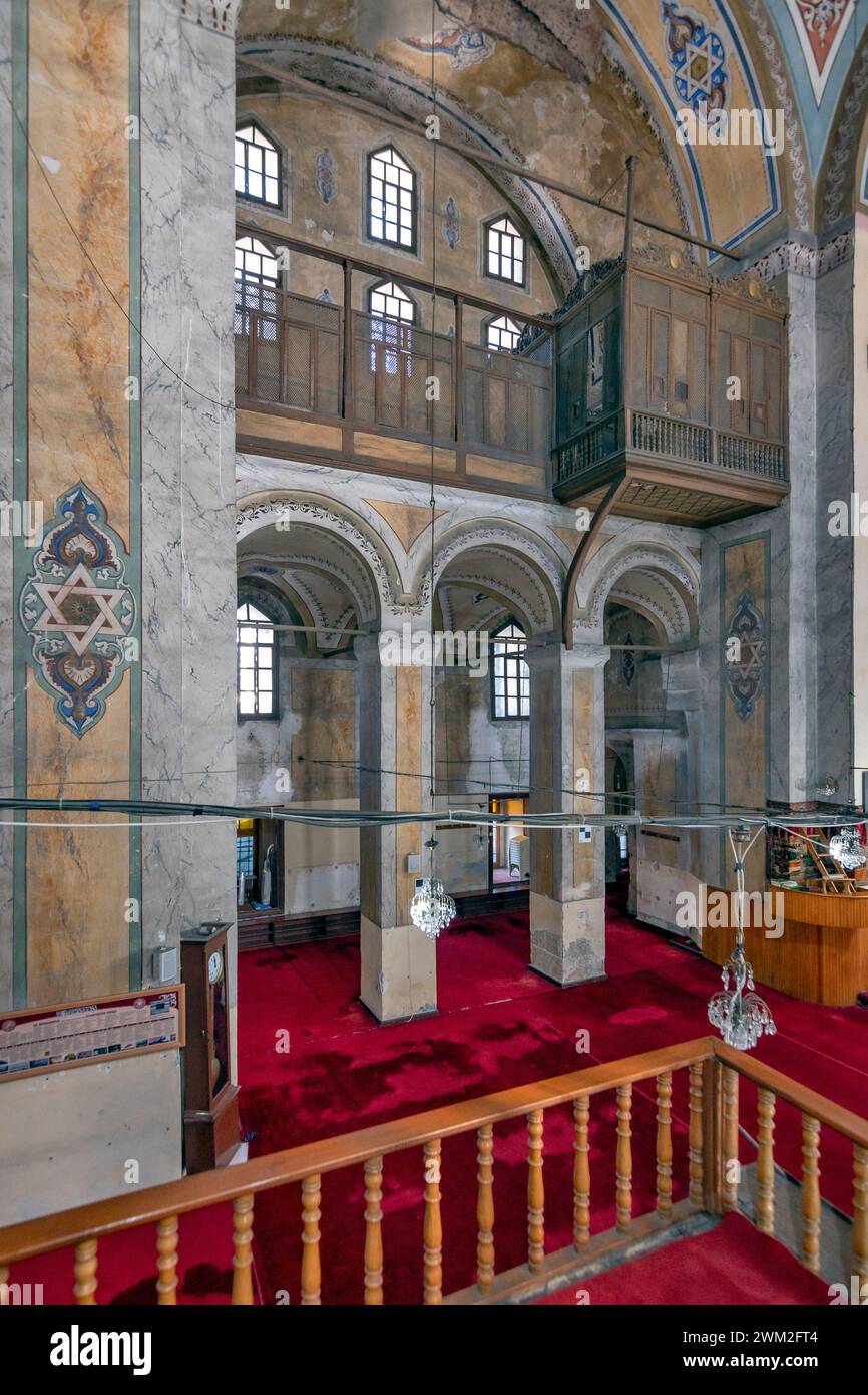 Gul Mosque(Gül Cami, Rose Mosque) in Istanbul, Turkey Stock Photo - Alamy