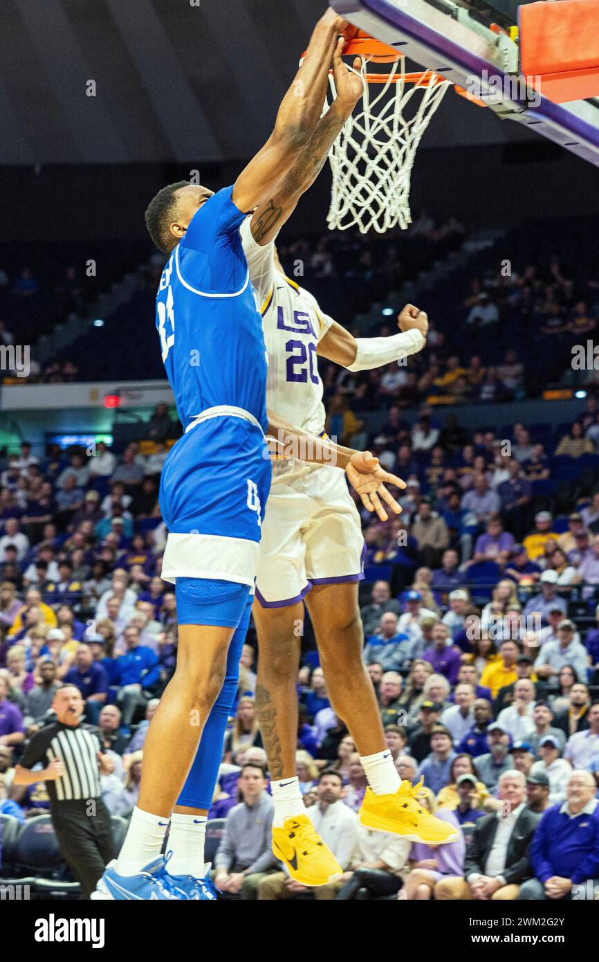 BATON ROUGE, LA - FEBRUARY 21: Kentucky Wildcats Forward Ugonna Onyenso ...