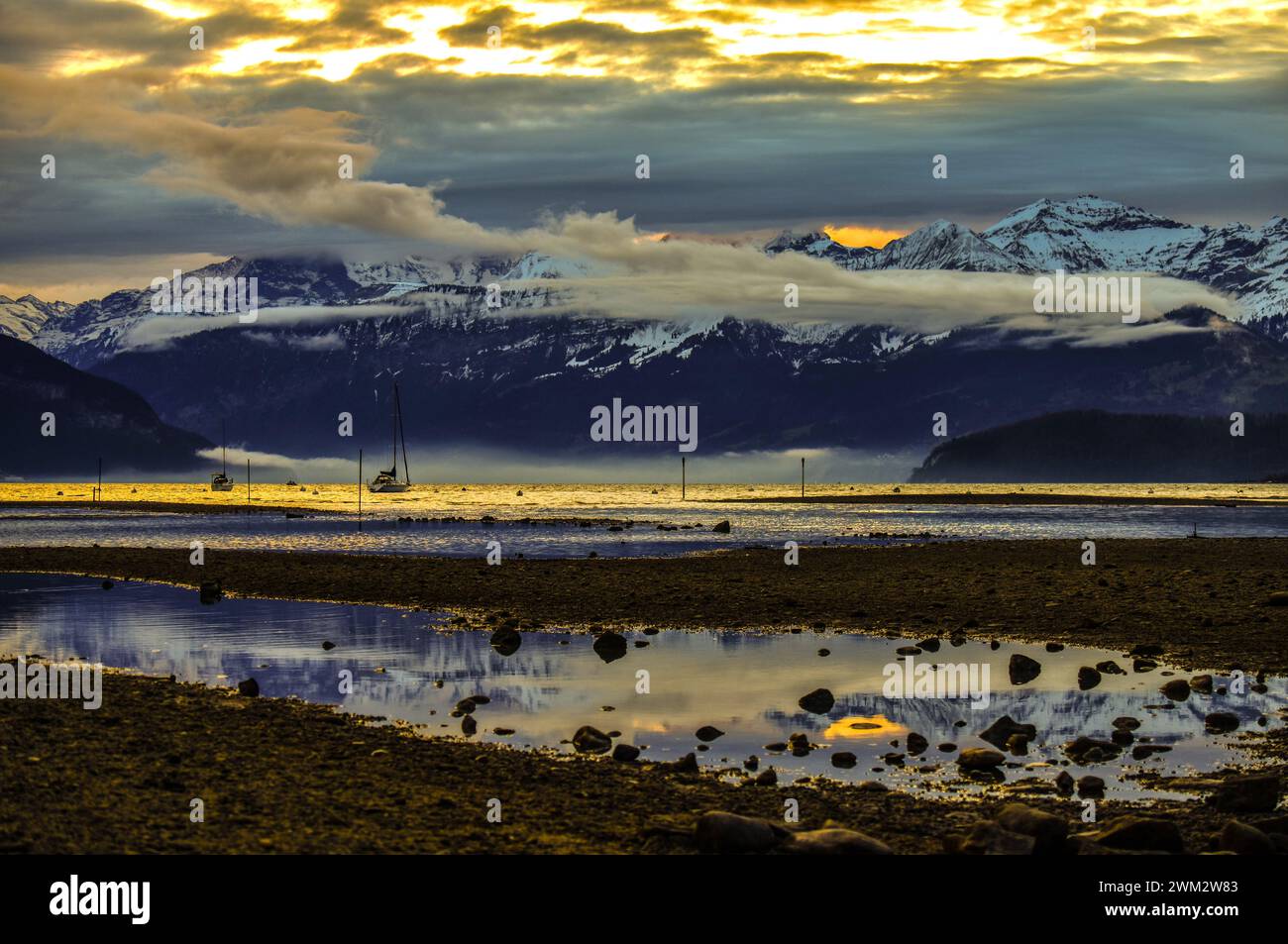 Lake Thun Thunersee in Switzerland Stock Photo - Alamy