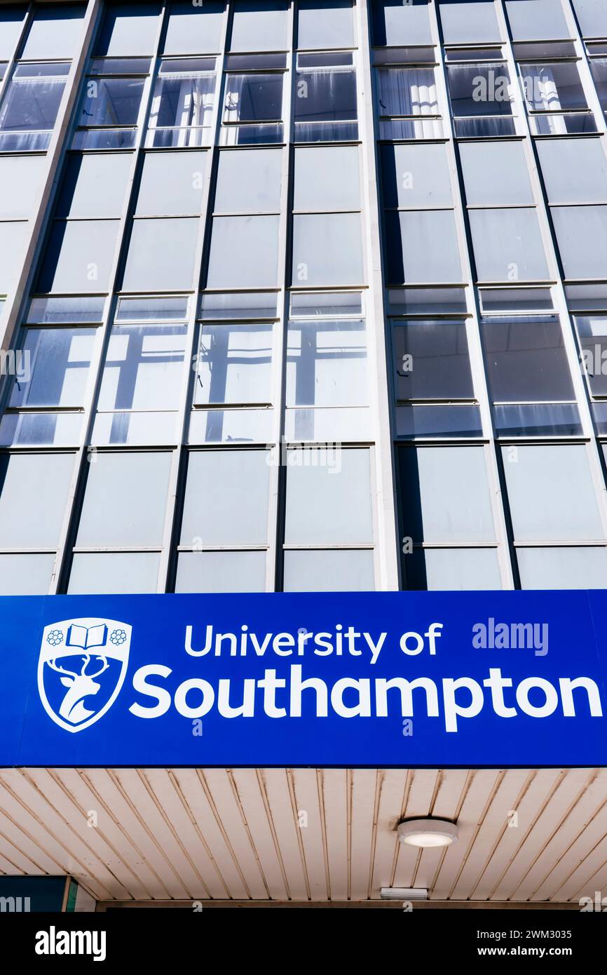 Universitas hantoniensis hi-res stock photography and images - Alamy