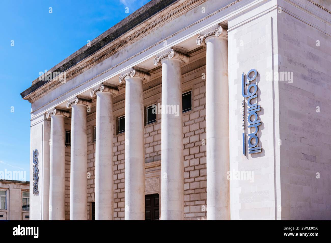 Southampton Guildhall, branded the O2 Guildhall Southampton, is a ...