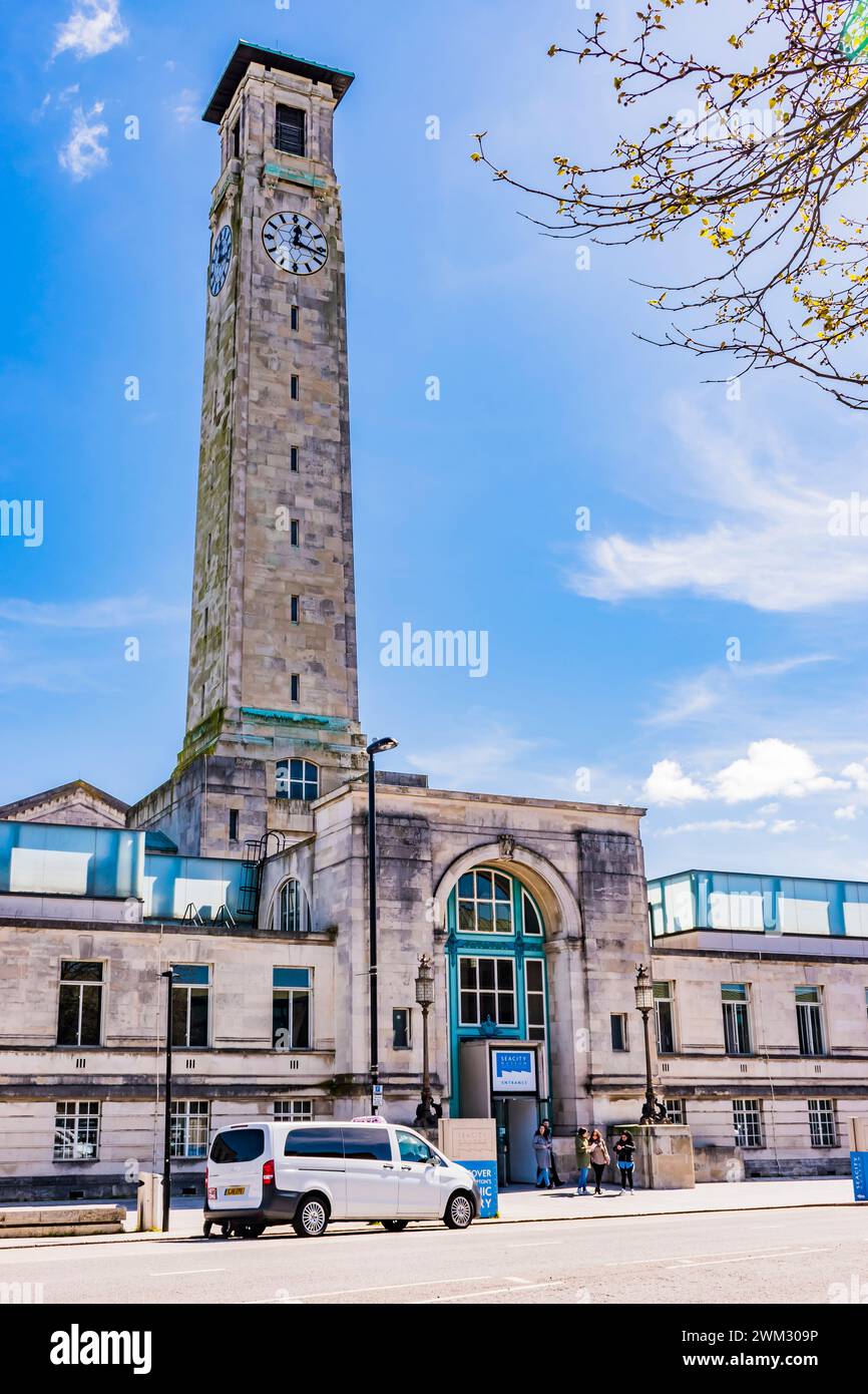 Southamptons clock tower hi-res stock photography and images - Alamy