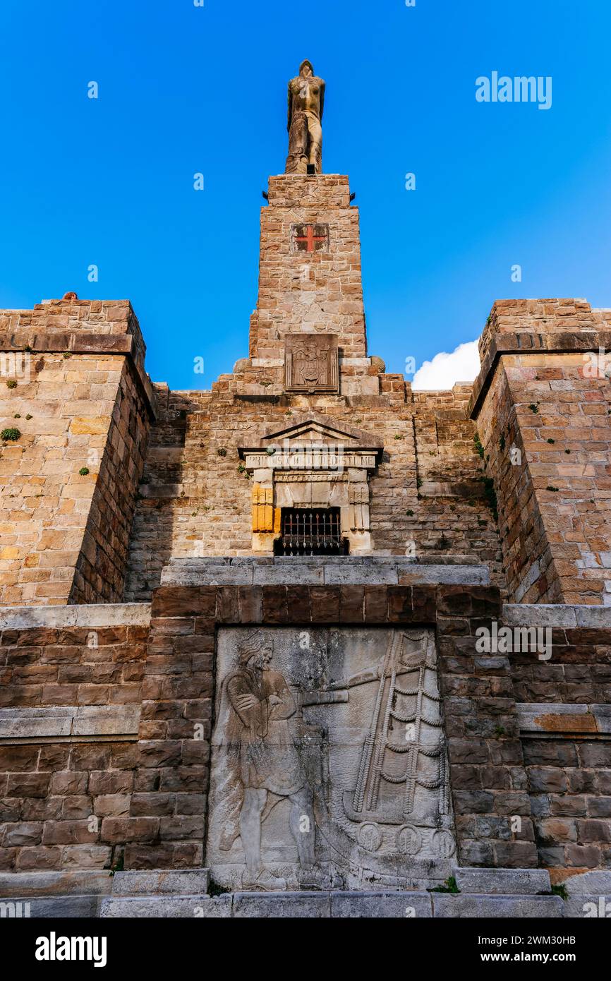 Monument to Juan Sebastián de Elcano. In 1922, the IV centenary of the ...