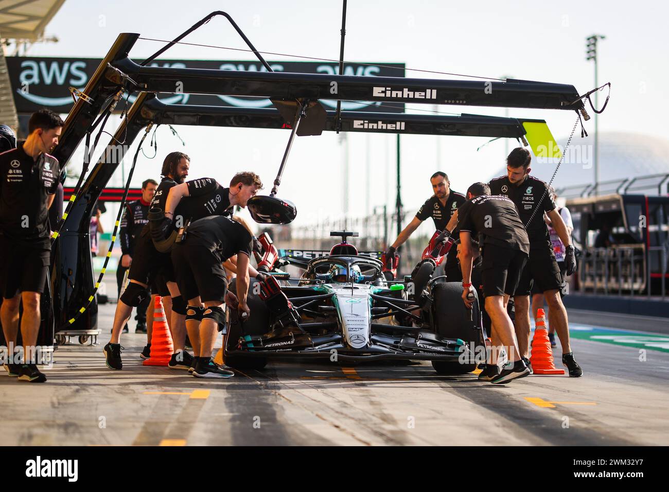 63 RUSSELL George (gbr), Mercedes AMG F1 Team W15, during the Formula 1 ...