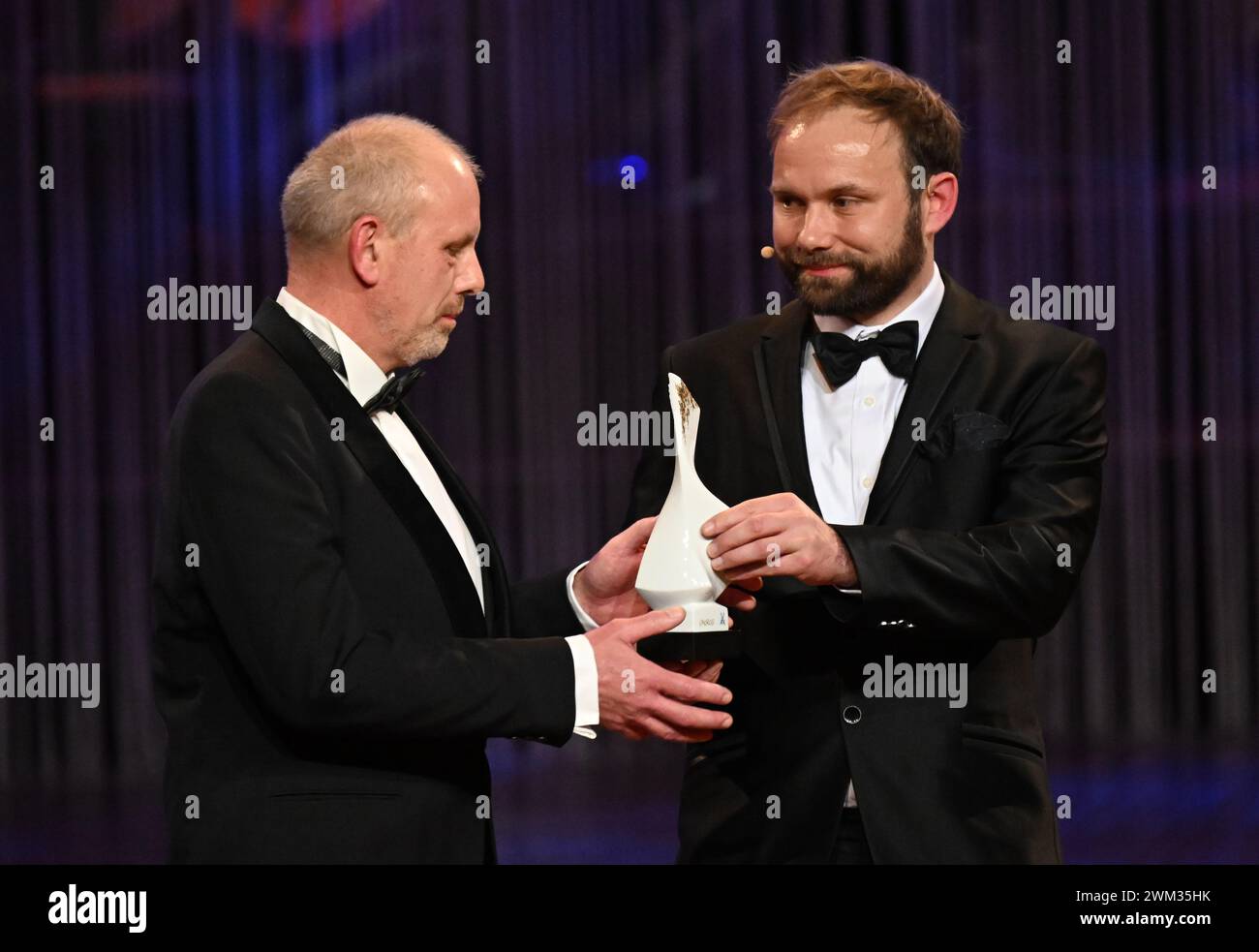 Dresden, Germany. 23rd Feb, 2024. Sven Hoep (l) and Johannes Emmerlich ...