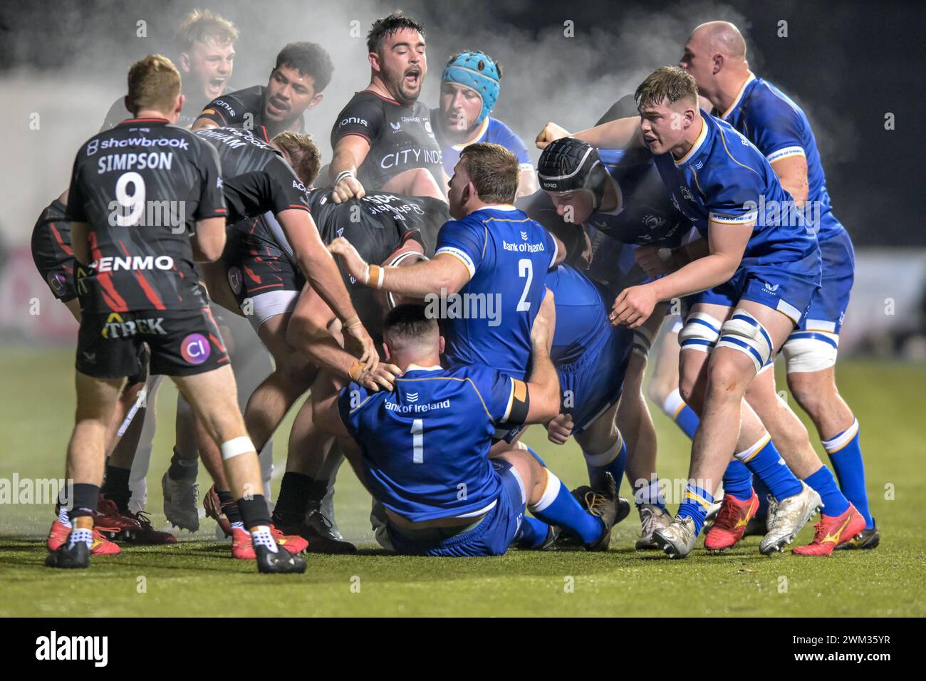 Rugby scrum steam hi-res stock photography and images - Alamy