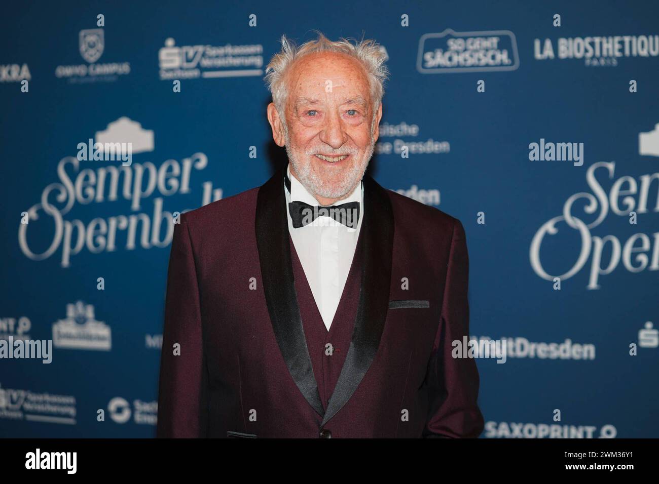 Datum: 23.02.24 / Ort: Dresden Im Bild: Dieter Hallervorden Dresden - SemperOpernBall 2024 ...