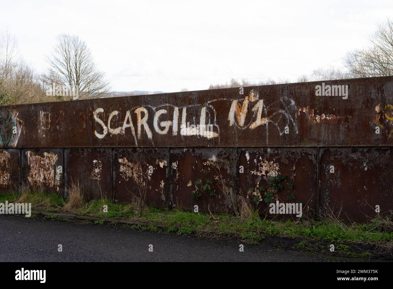 Graffiti supporting NUM leader Arthur Scargill on Orgreave railway ...