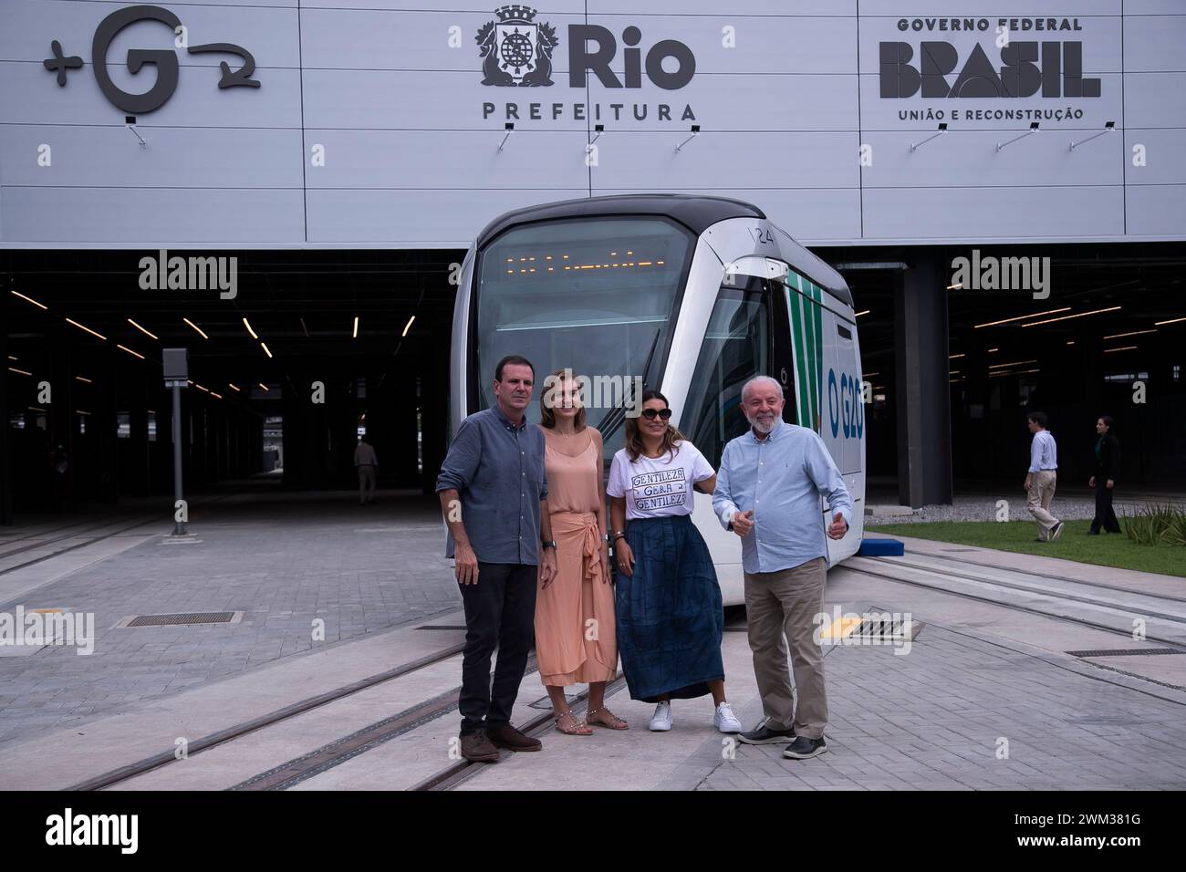 Mayor Eduardo Paes, his wife Cristine Paes, Brazil's President Luiz ...