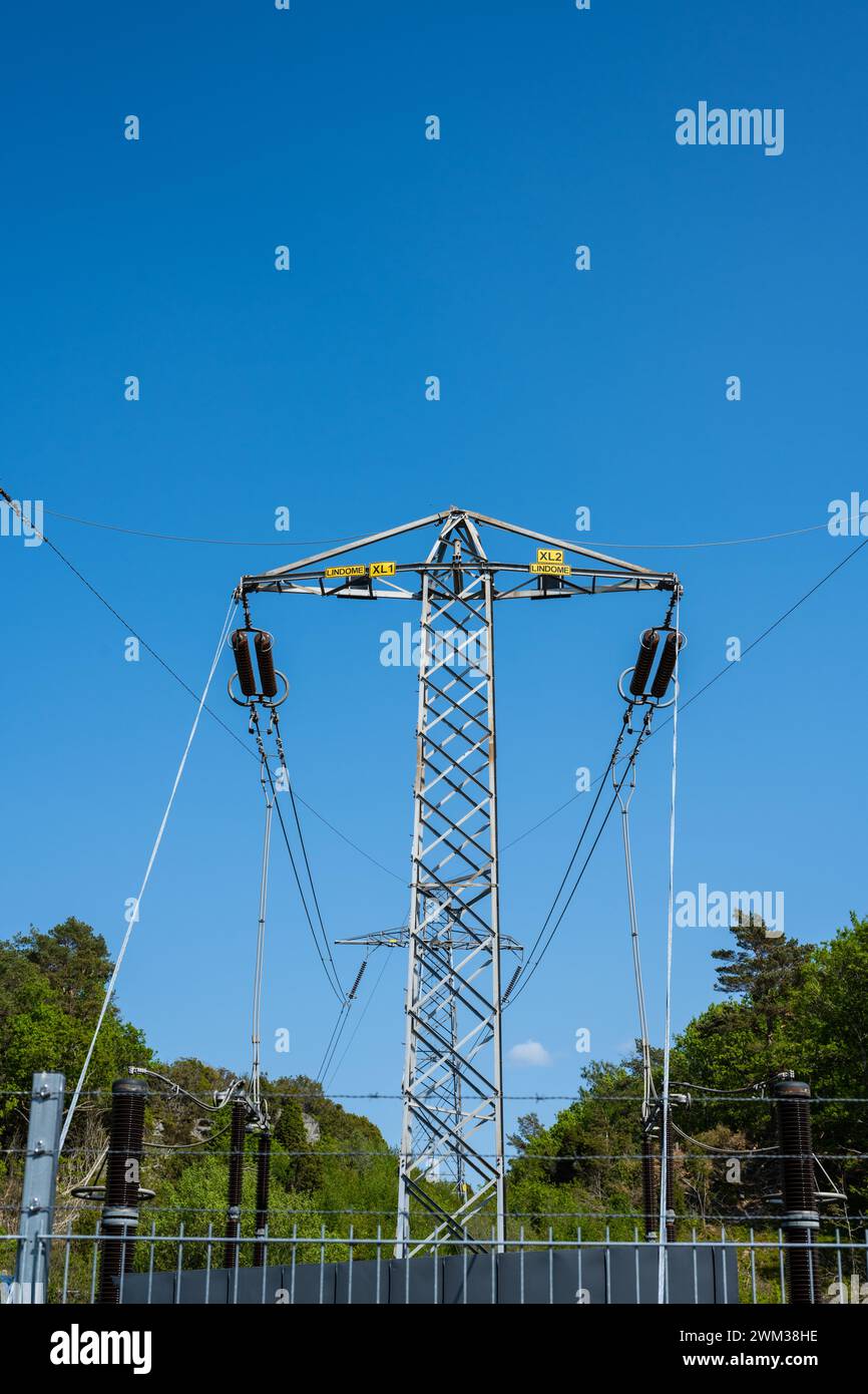 Terminating station hi-res stock photography and images - Alamy
