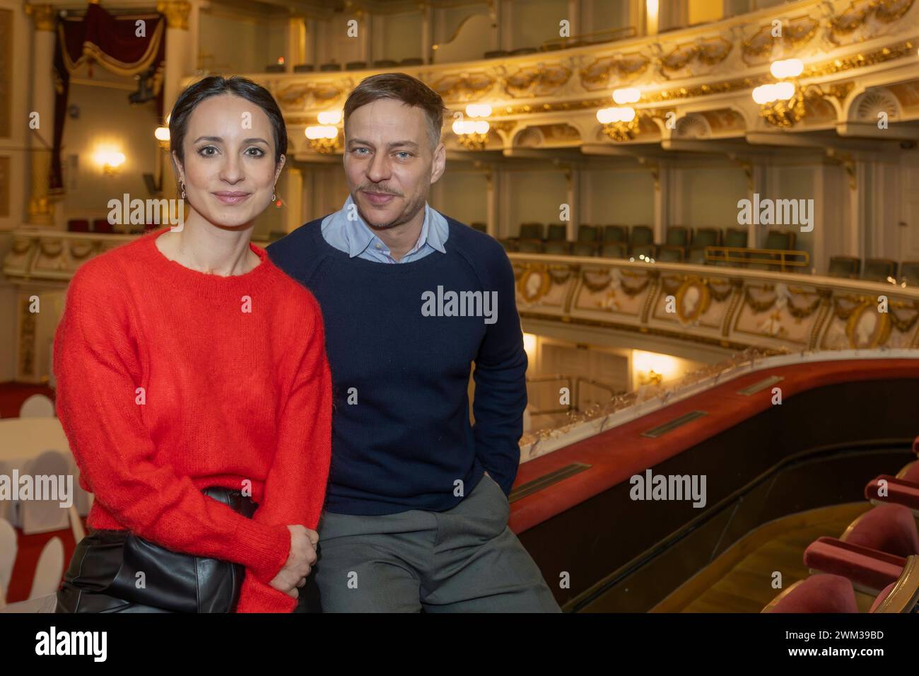Die Dresdner Schauspieler Stephanie Stumph und Tom Wlaschiha moderieren ...