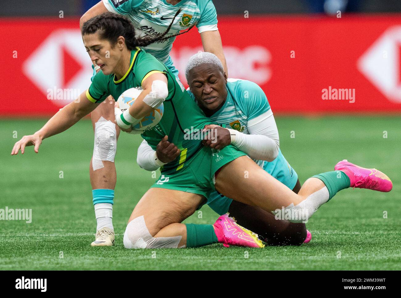 South Africa's Zintle Mpupha, right, tackles Ireland's Amee Leigh ...