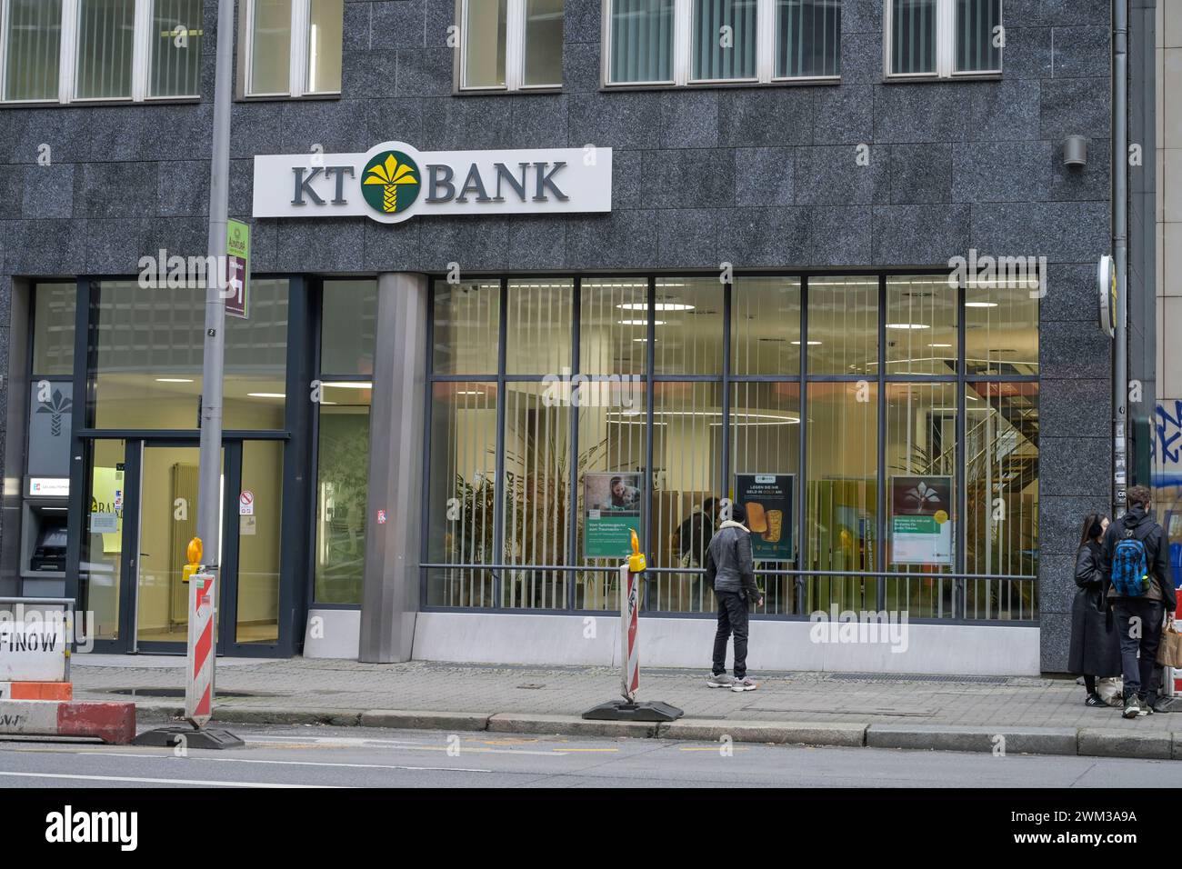 Kt logo hi-res stock photography and images - Alamy