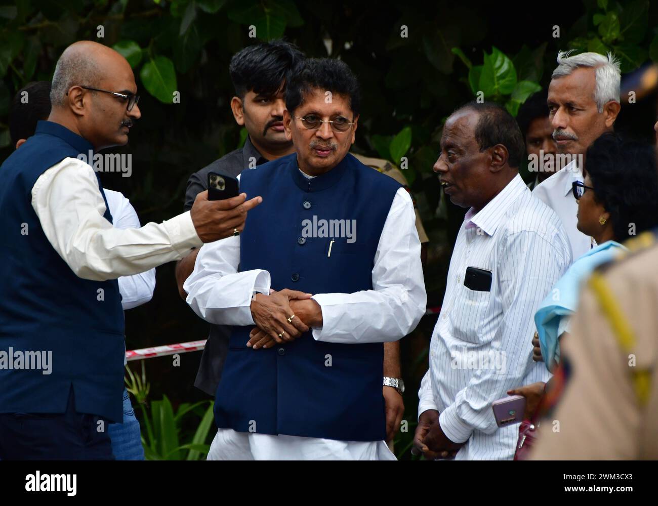 Last rites of manohar joshi hi-res stock photography and images - Alamy