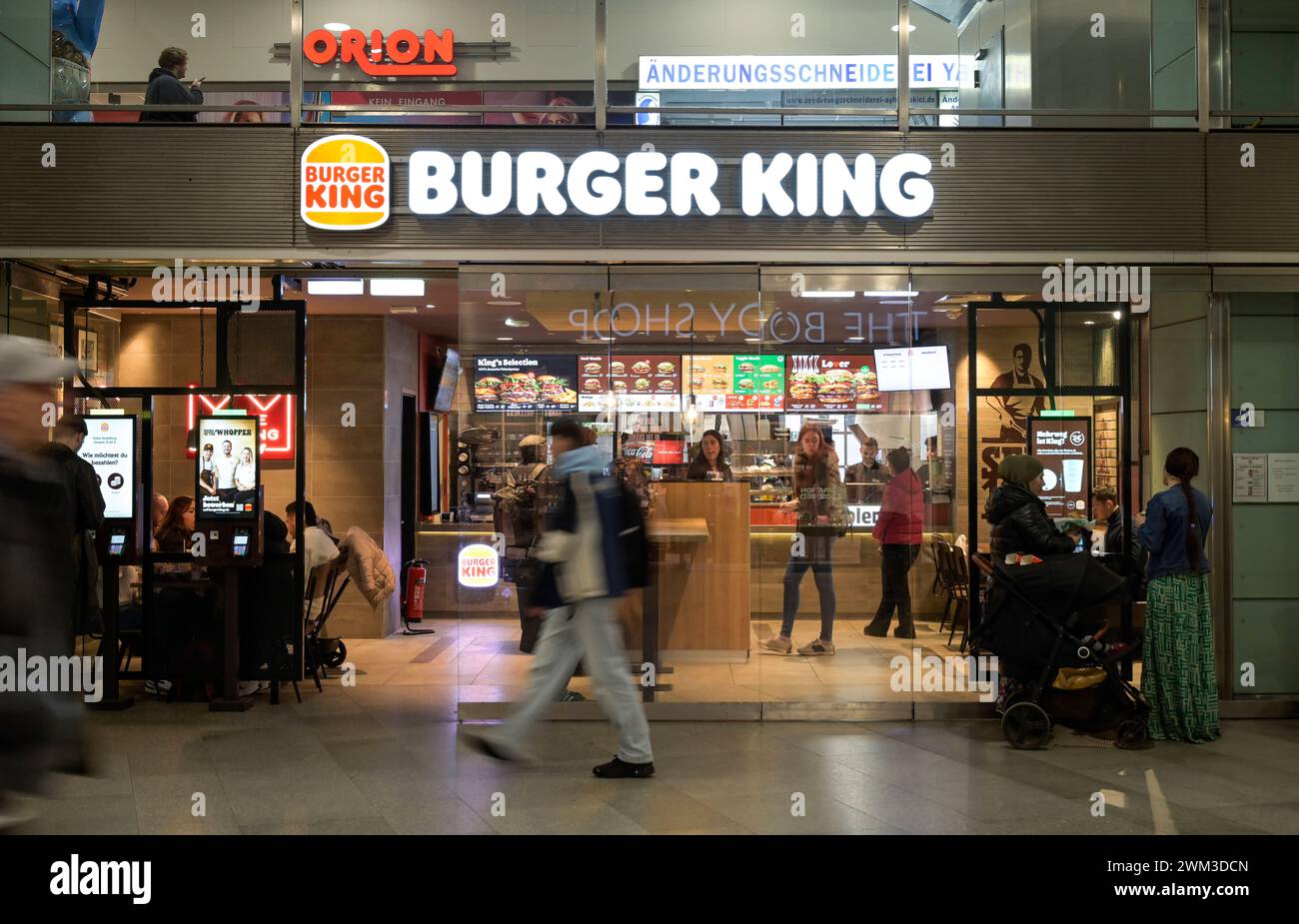 Burger King, Bahnhof Friedrichstraße, Mitte, Berlin, Deutschland ...