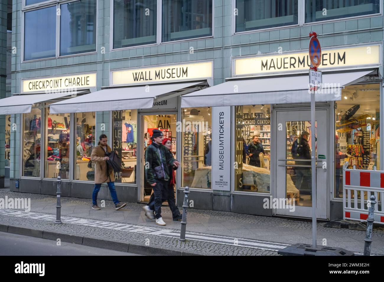 Mauermuseum Haus am Checkpoint Charlie, Friedrichstraße, Mitte, Berlin ...