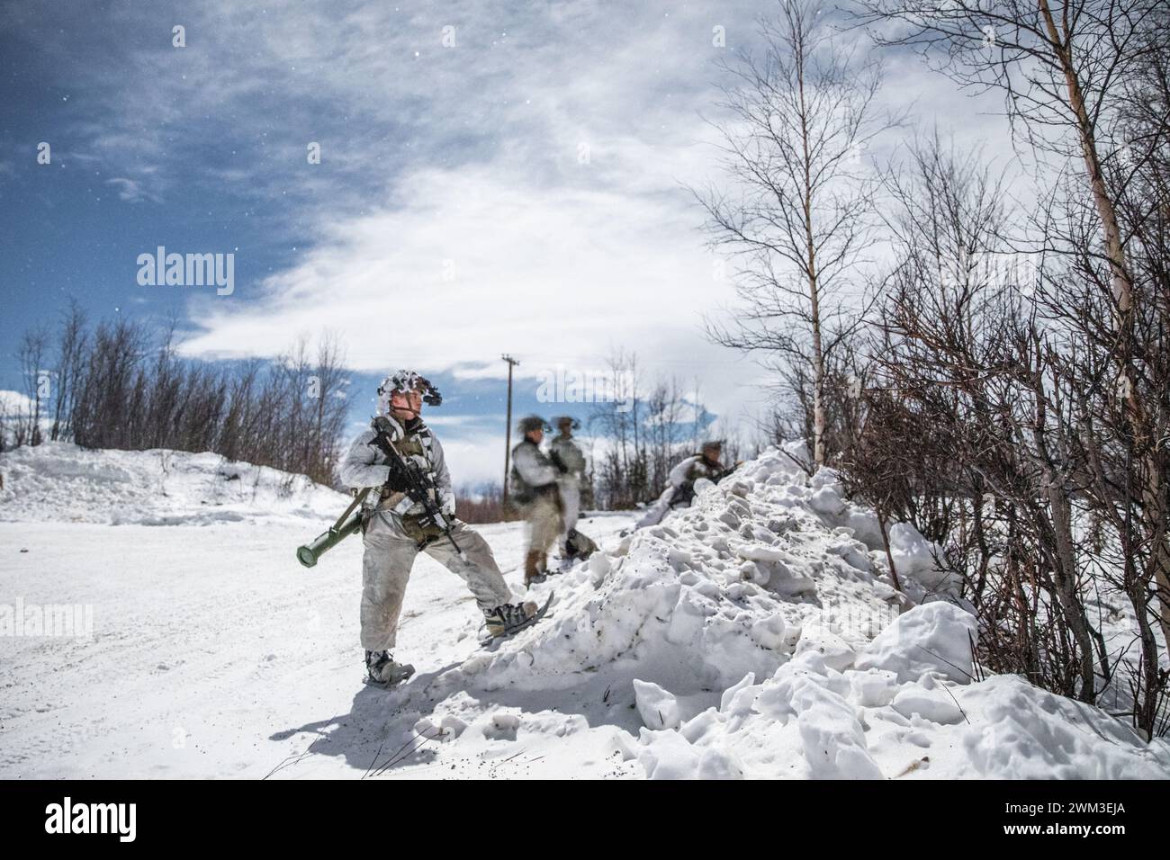 U.S. Soldiers, assigned to 1st Battalion, 5th Infantry Regiment, 1st ...