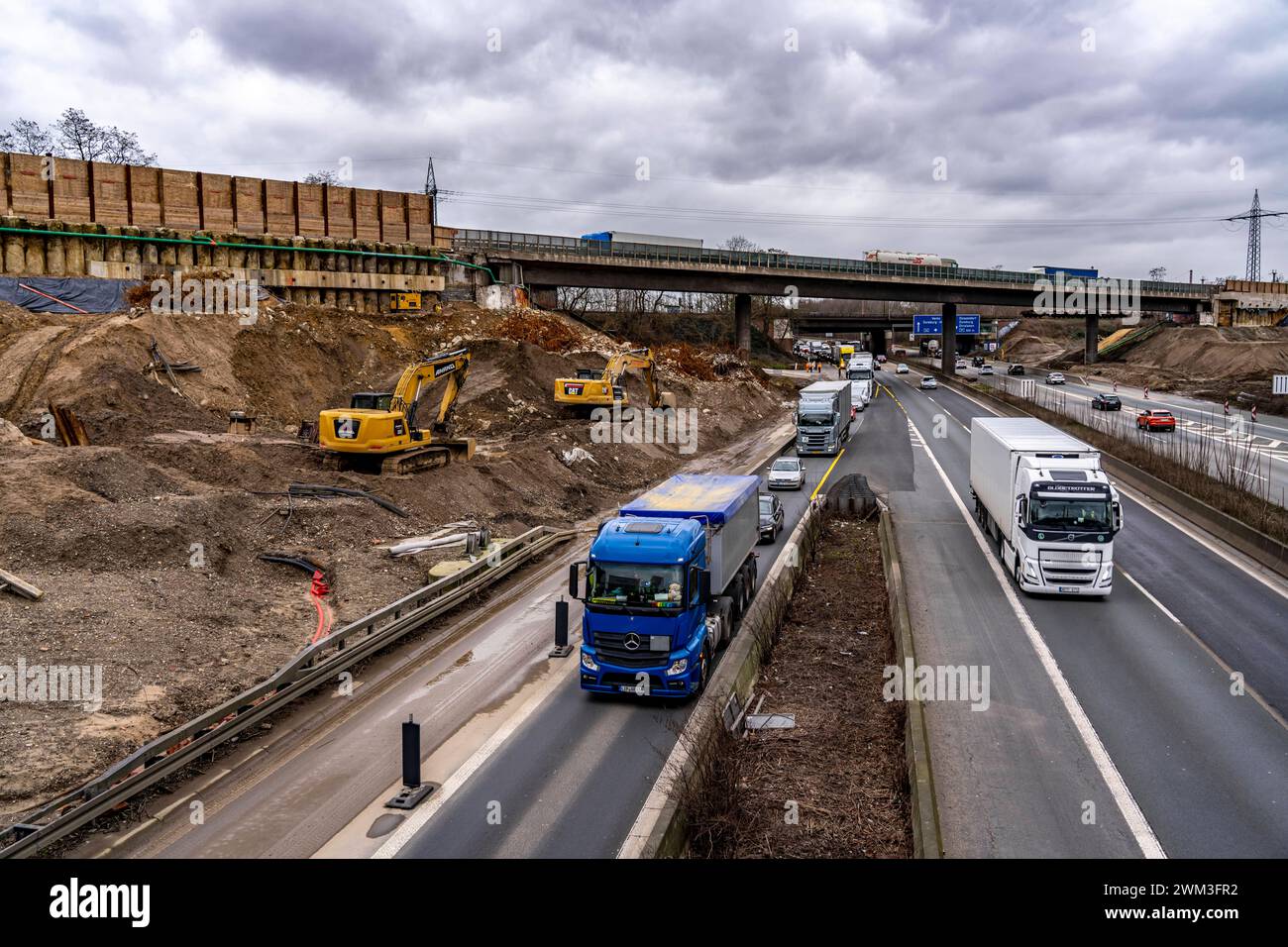 Autobahnkreuz Duisburg-Kaiserberg, kompletter Um- und Neubau des Kreuz ...