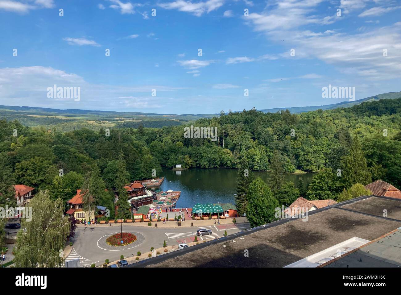 SOVATA, ROMANIA - AUGUST 24, 2022: Sovata city and Ursul lake resort ...