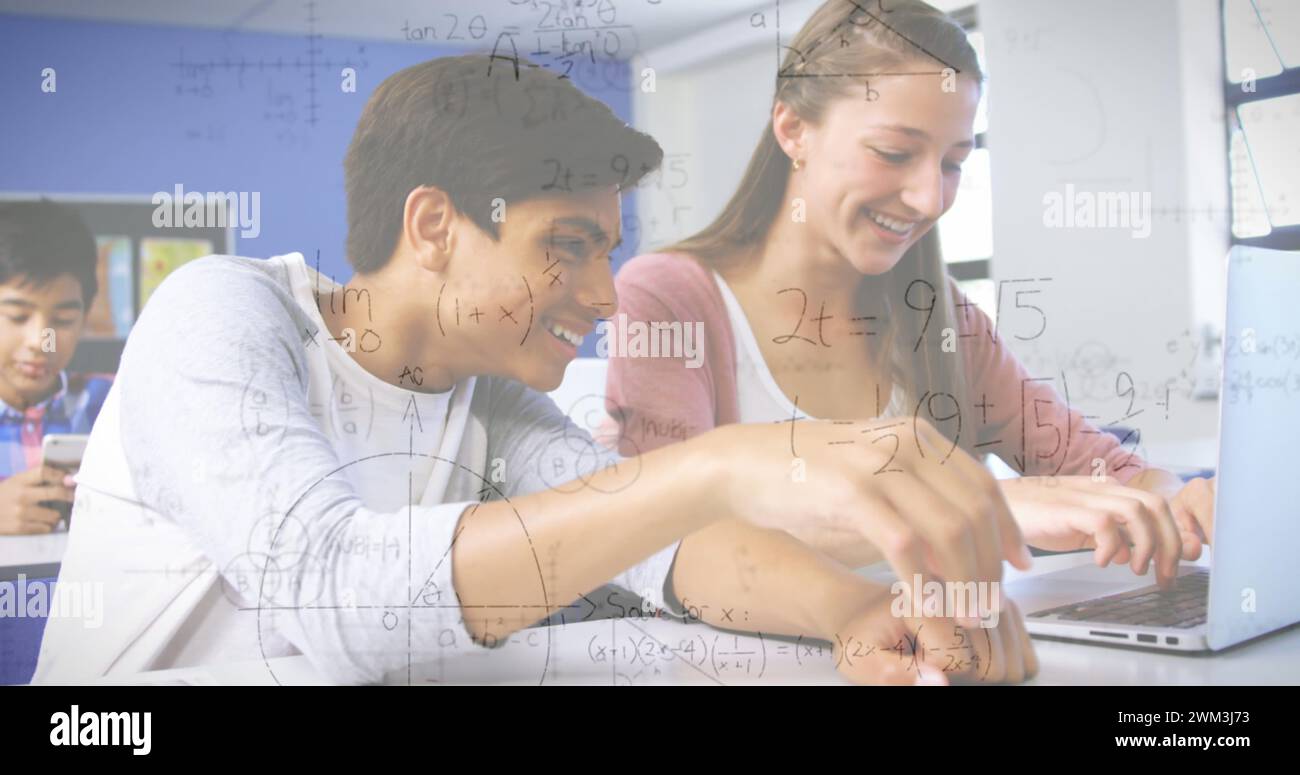 Children with devices in school hi-res stock photography and images - Alamy