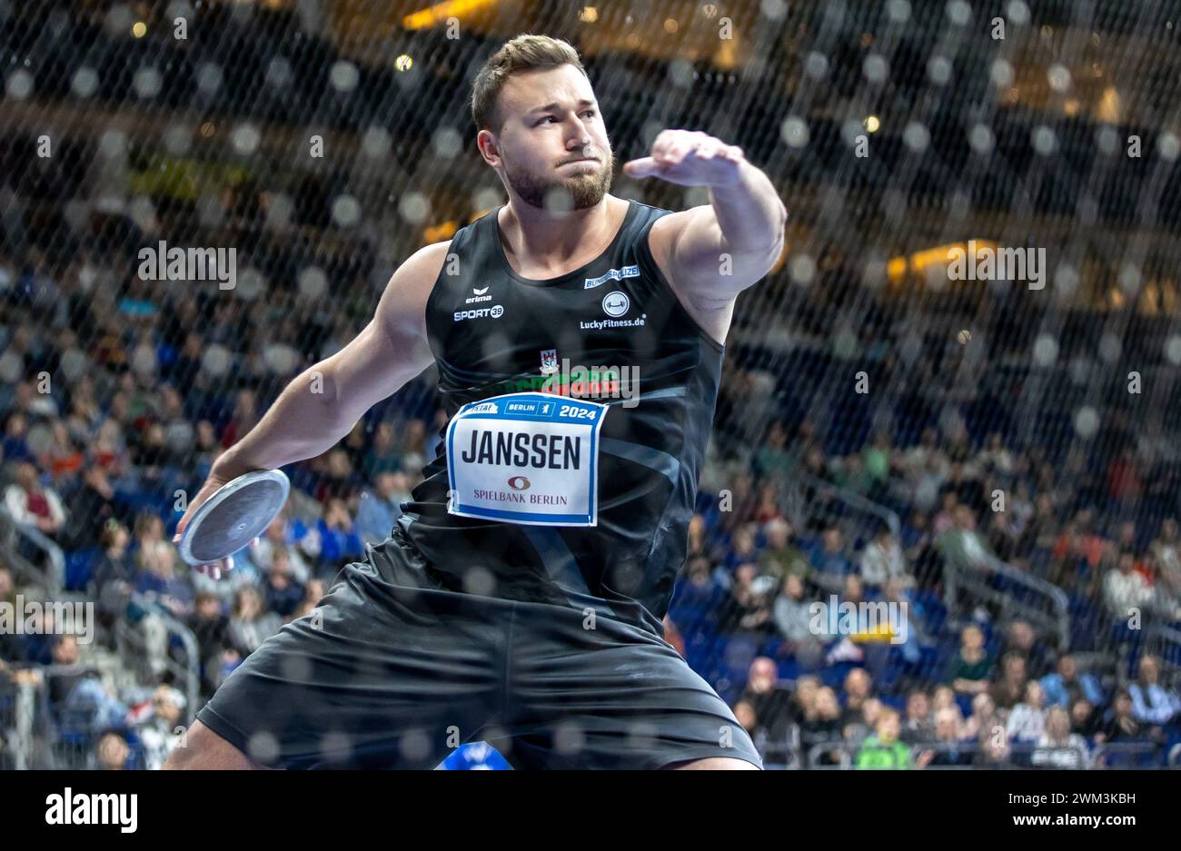 Berlin, Germany. 23rd Feb, 2024. Athletics: Istaf Indoor, men's discus ...