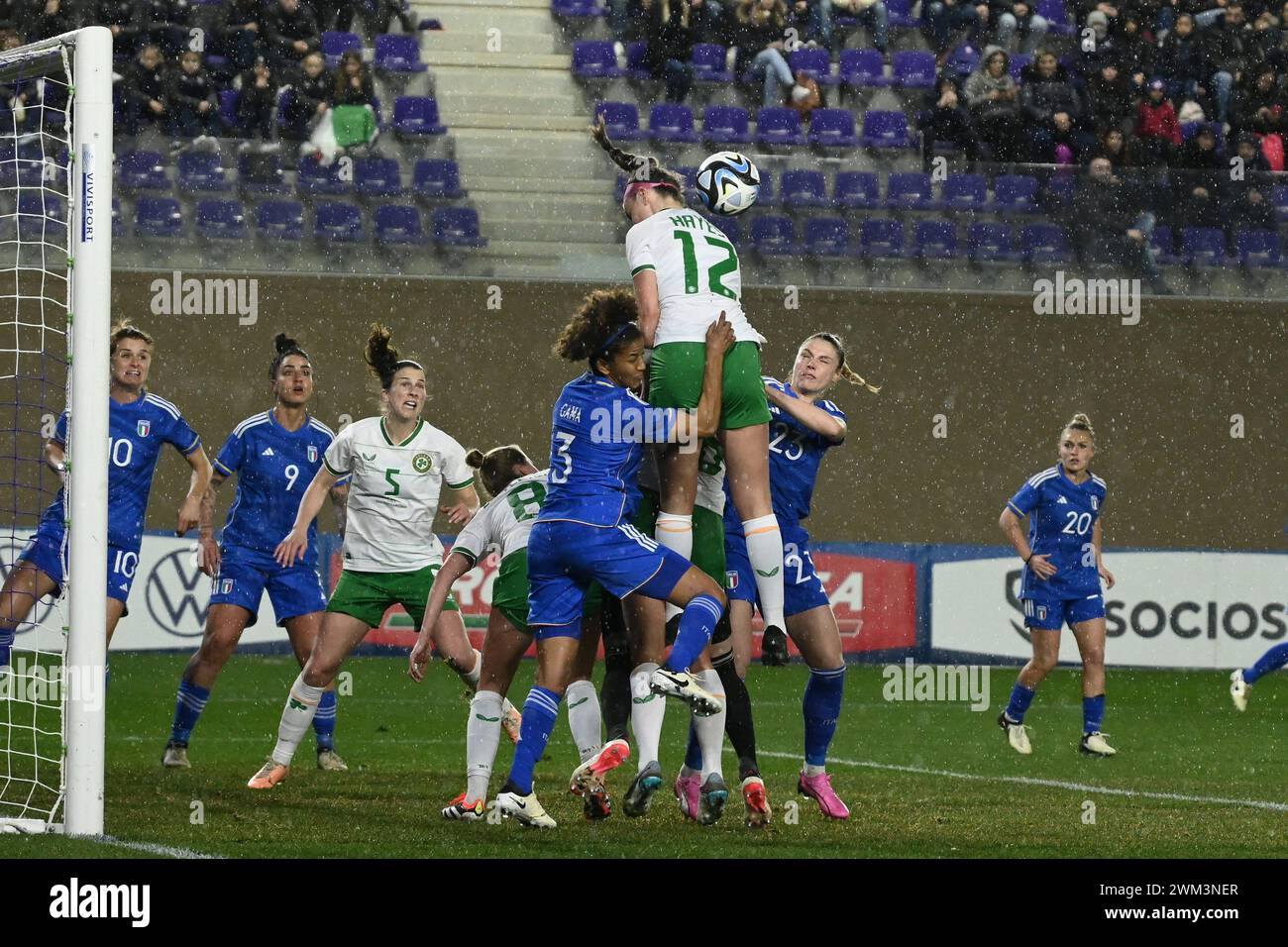 Sara Gama (ITA) and Caitlin Hayes (IRL) during the Women's ...