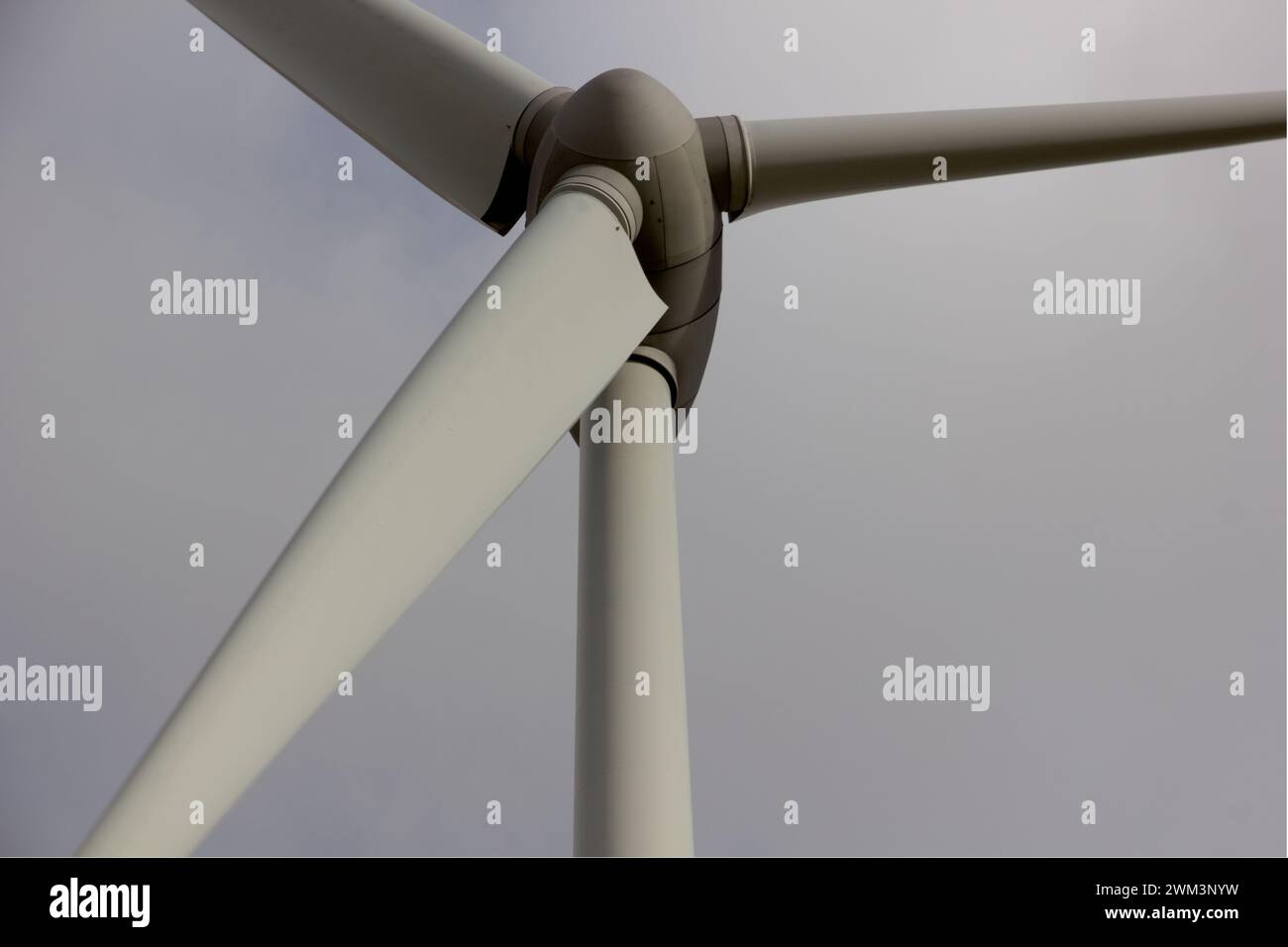 Wind turbine spinner and blades Stock Photo - Alamy