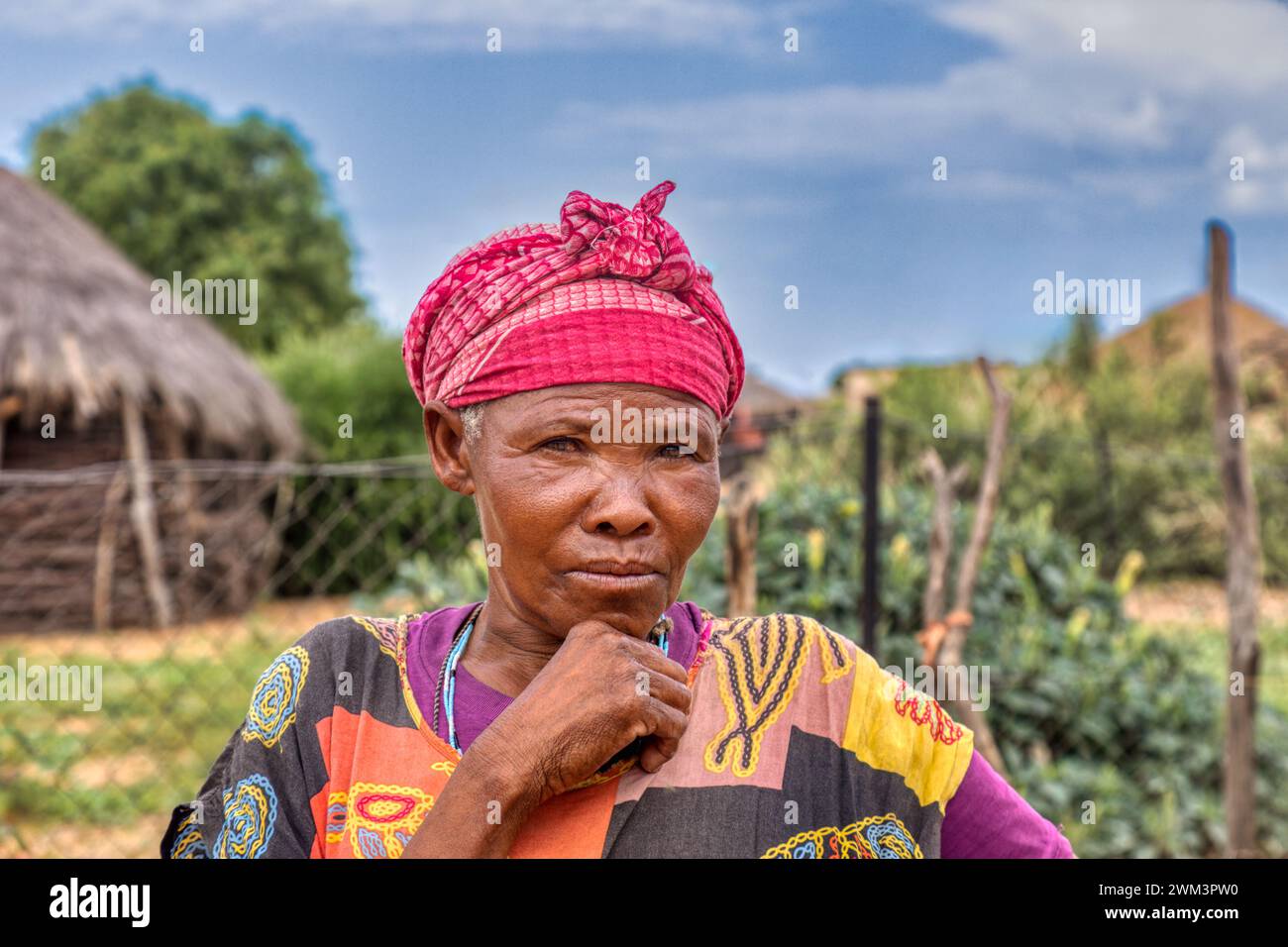 Old hut woman hi-res stock photography and images - Alamy