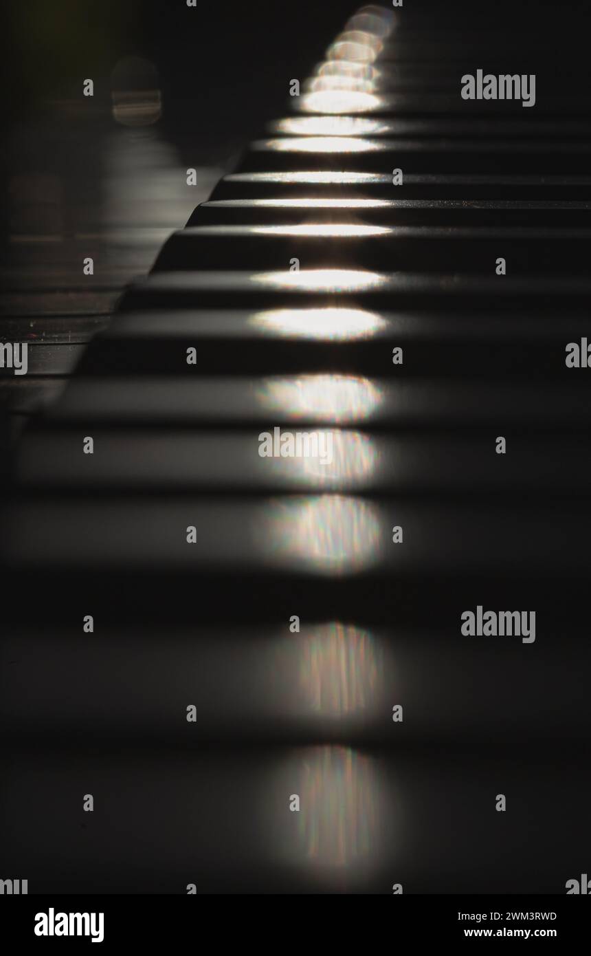 Grand piano side view hi-res stock photography and images - Alamy