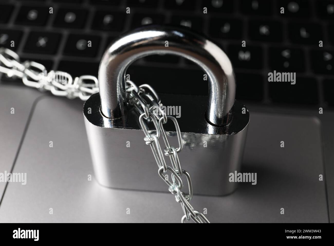Cyber security padlock hi-res stock photography and images - Alamy