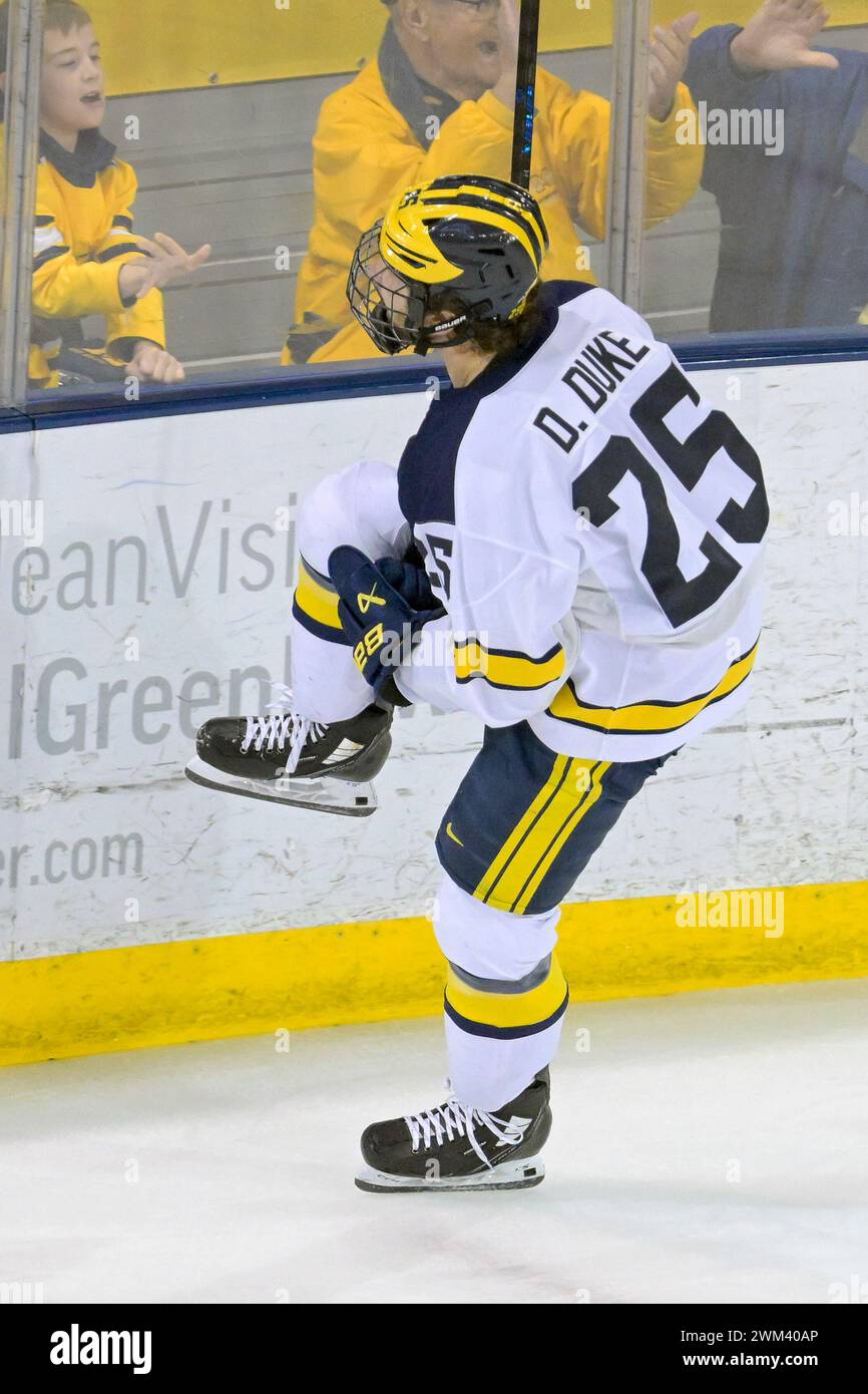 ANN ARBOR, MI - FEBRUARY 23: Michigan Wolverines forward Dylan Duke (25 ...