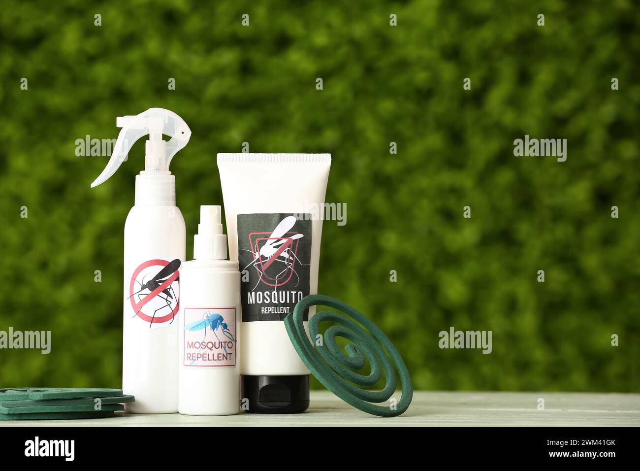 Tube coils hi-res stock photography and images - Alamy