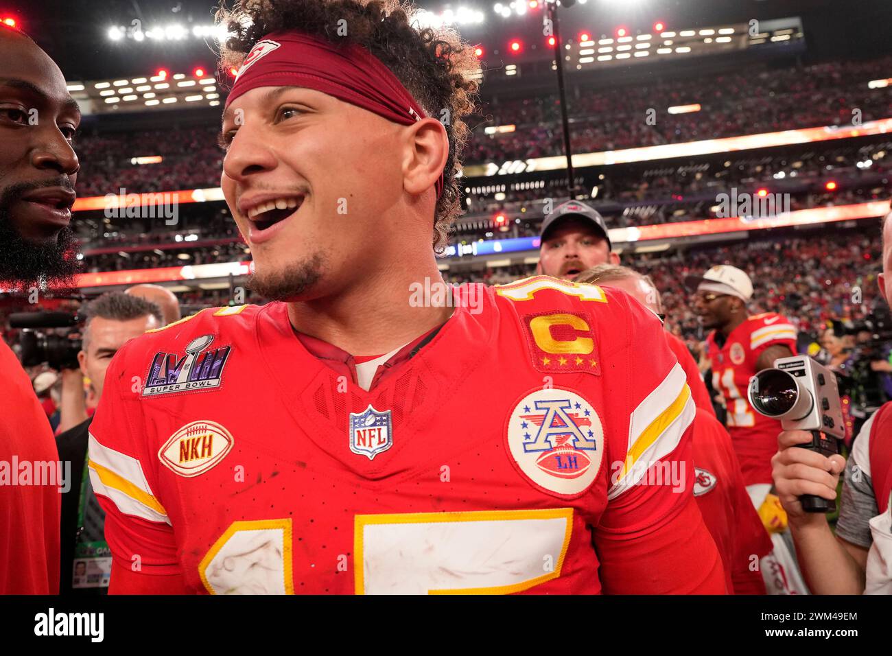 Kansas City Chiefs quarterback Patrick Mahomes (15) celebrates after ...