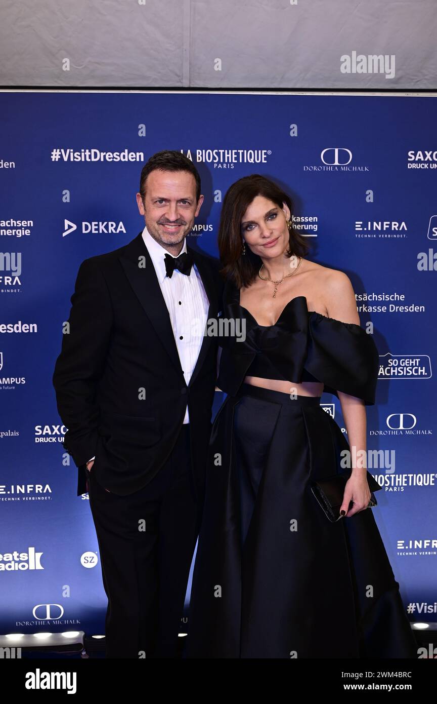 Till Brönner mit Ehefrau Nadia Dassouki beim 16. SemperOpernball 2024 ...