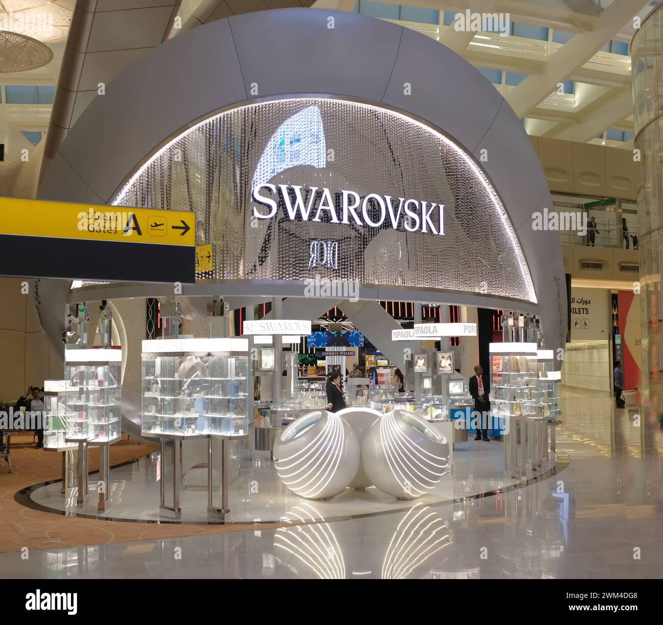 Abu dhabi international airport abu hi-res stock photography and images - Alamy