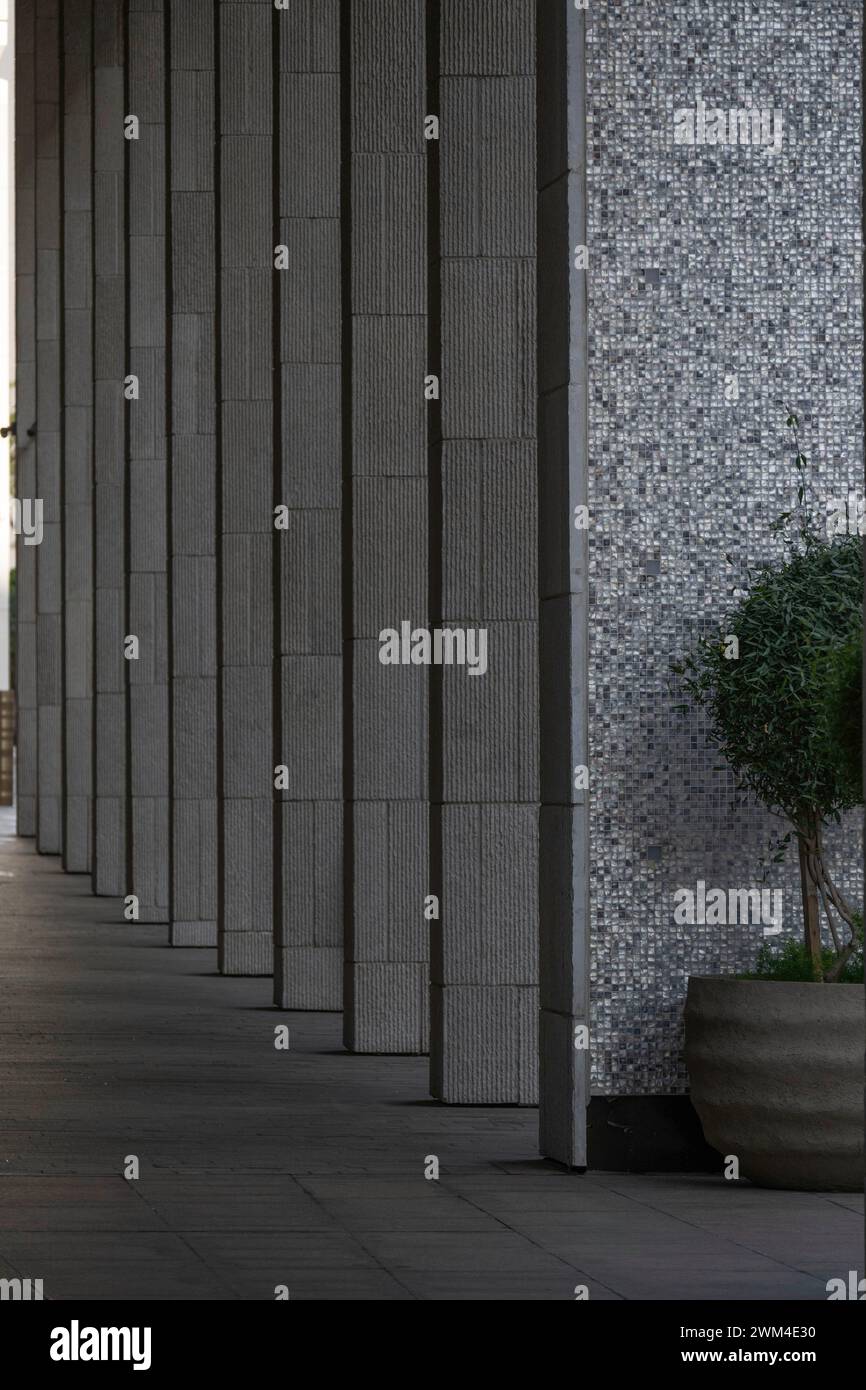 Building Architecture of Musheireb Downtown Doha Stock Photo - Alamy