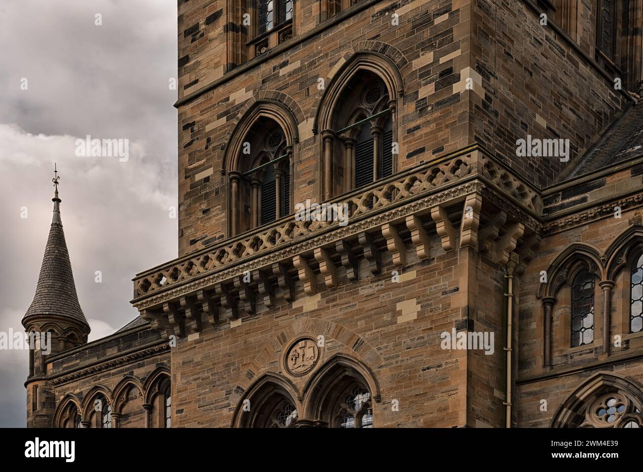 Architectural details of the University of Glasgow buildings and ...