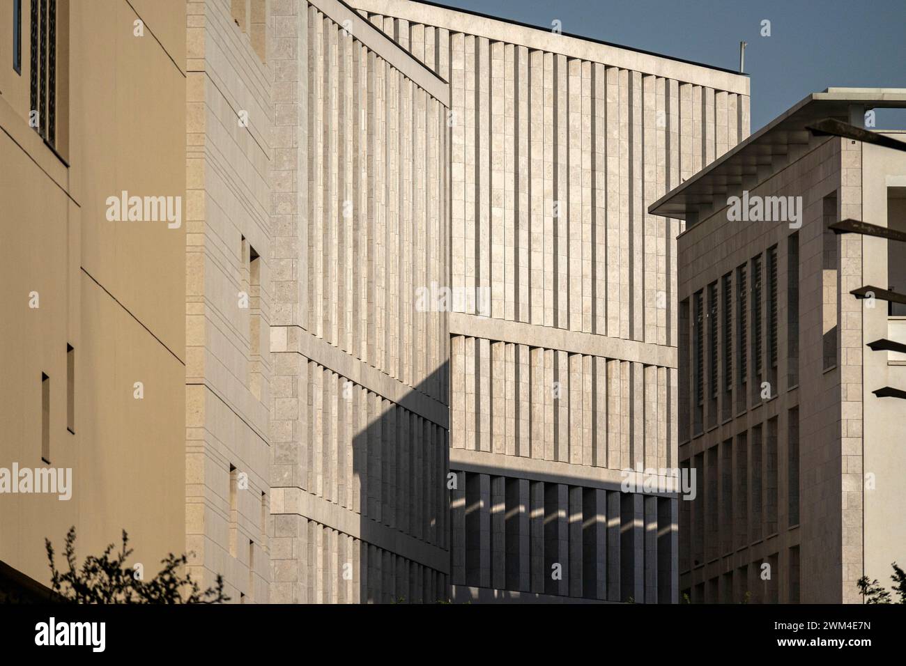 Building Architecture of Musheireb Downtown Doha Stock Photo - Alamy