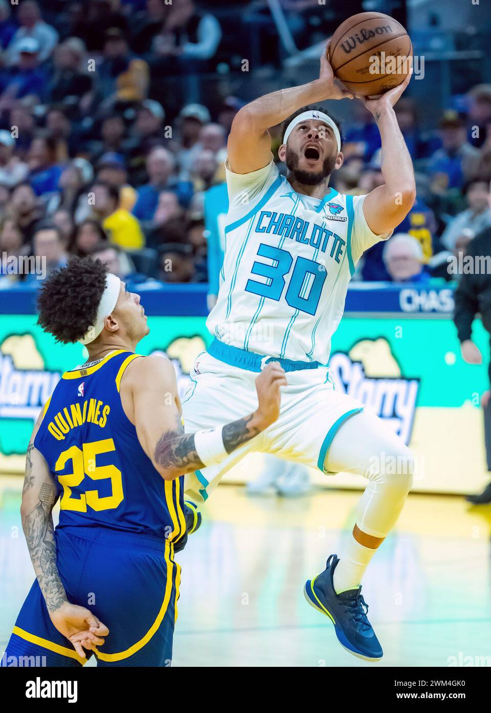 Seth curry hi-res stock photography and images - Alamy