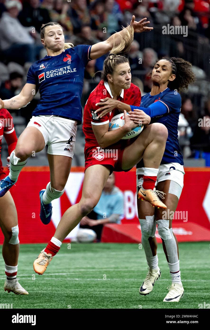 Chloe pelle hi-res stock photography and images - Alamy