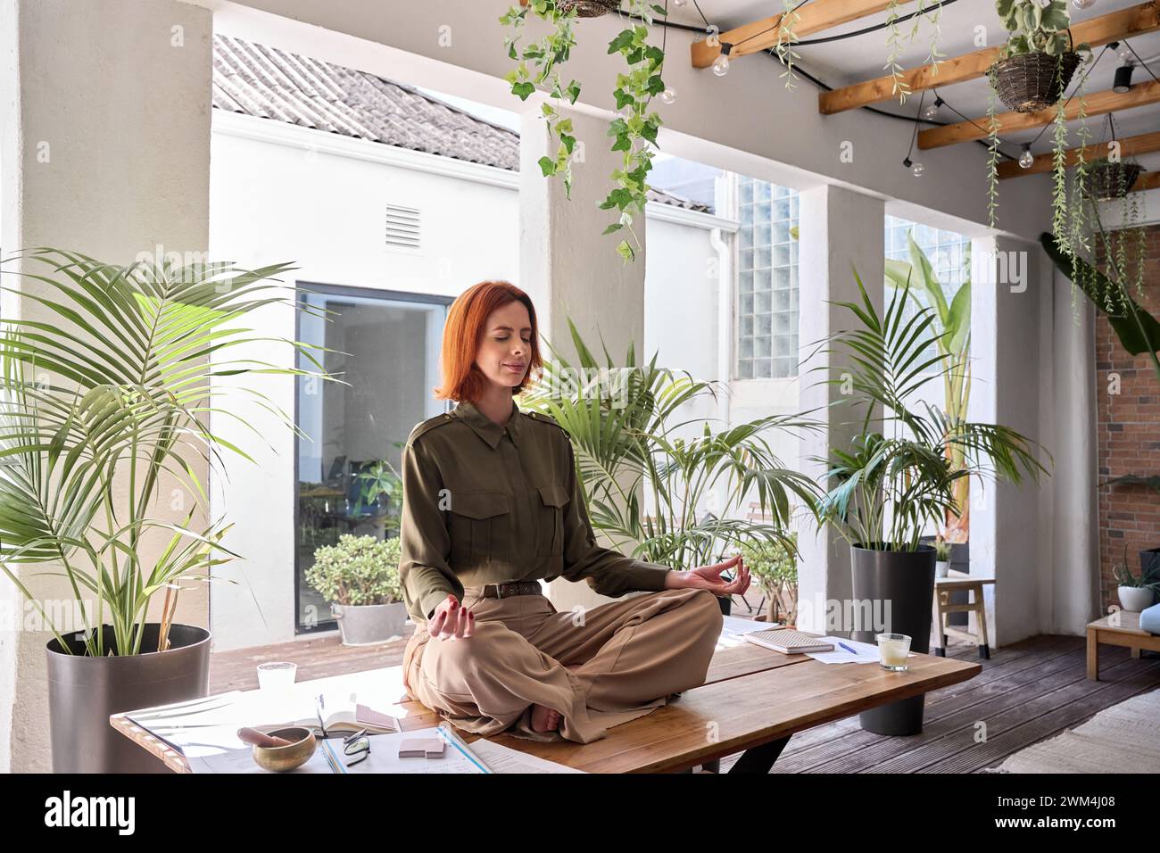 Breathing exercises desk hi-res stock photography and images - Alamy