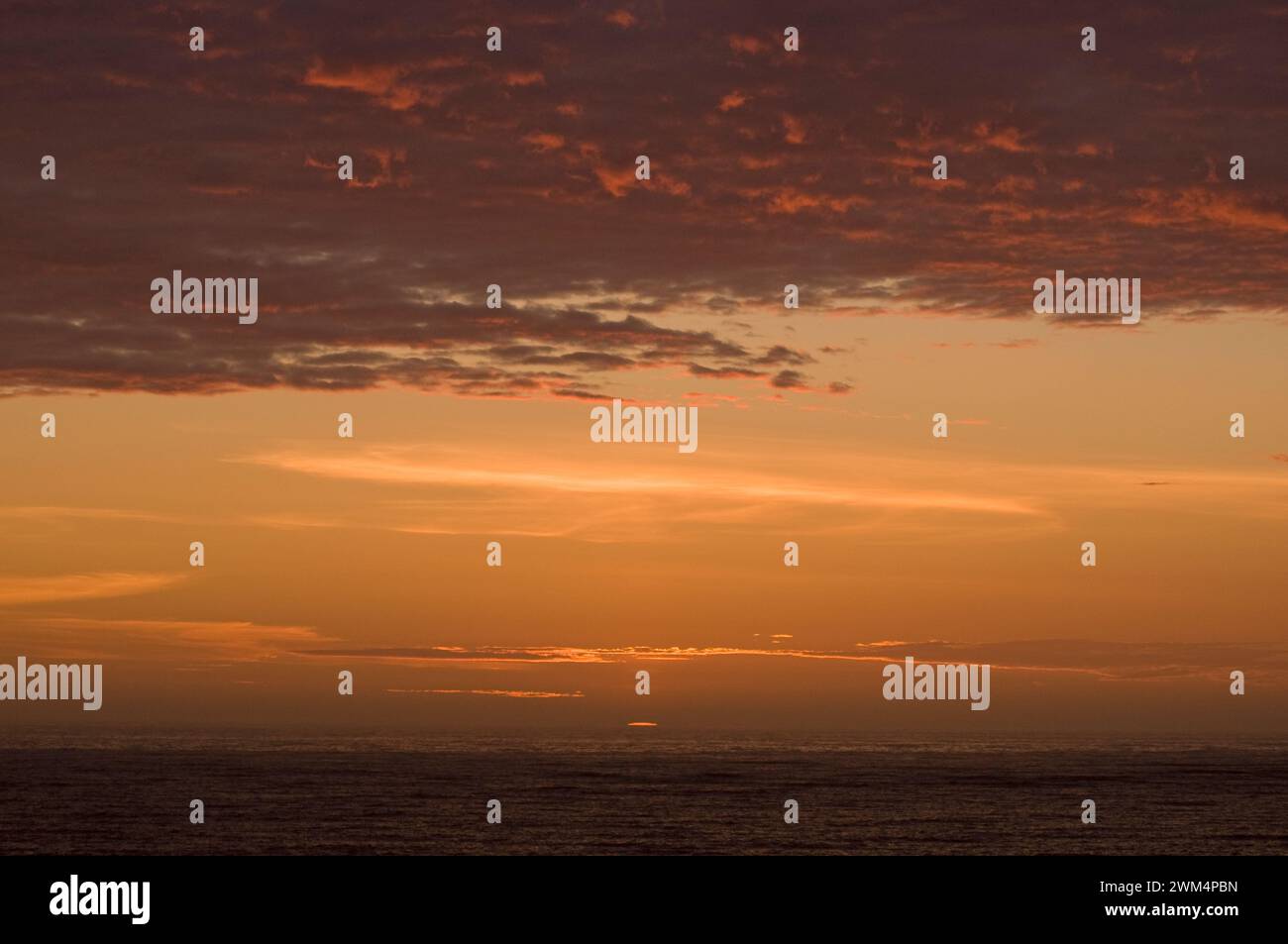 Sunsetting with clouds from the eastern horizon as seen from Barter ...