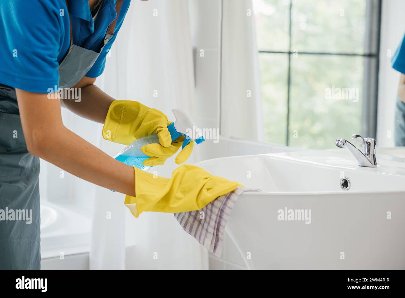 Limescale toilet hi-res stock photography and images - Alamy