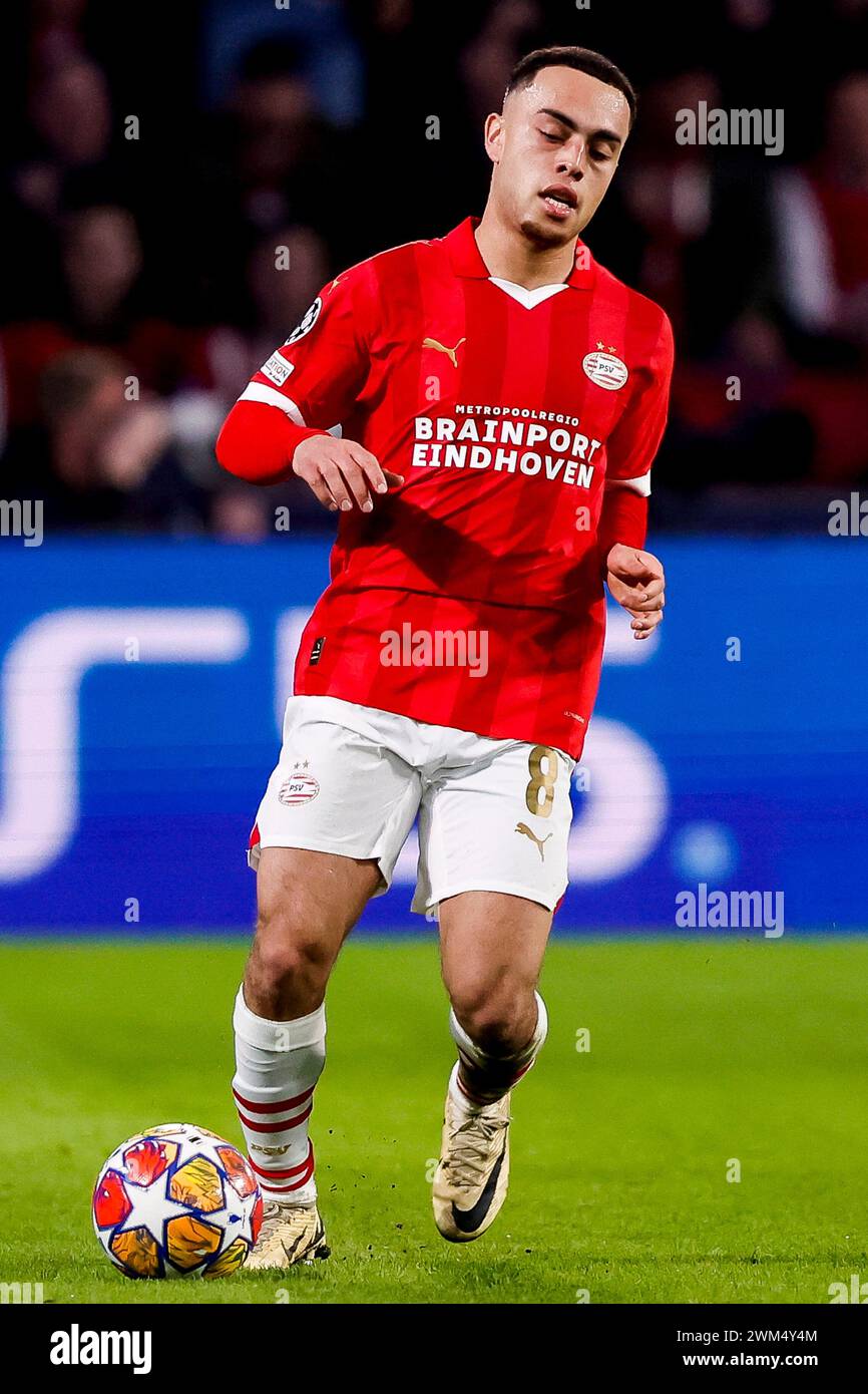 Eindhoven Netherlands February 20 Sergino Dest Psv Controls The