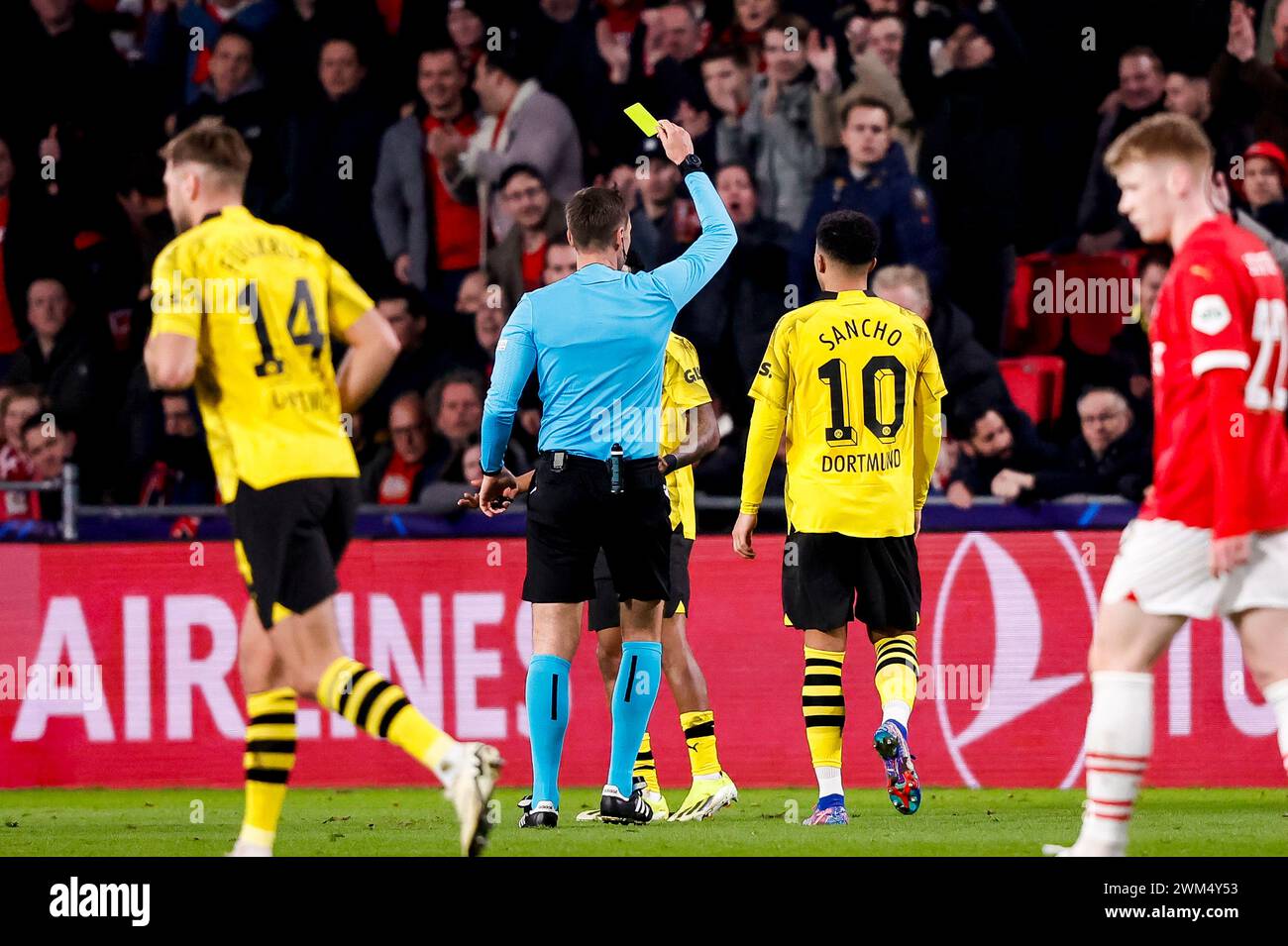 EINDHOVEN, NETHERLANDS - FEBRUARY 20: referee Srdjan Jovanovic and Ian ...