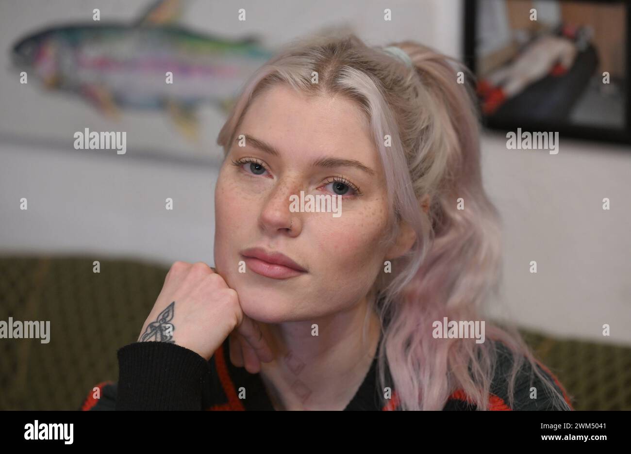 Munich, Germany. 23rd Feb, 2024. The artist Liza Mercedes sits at a ...